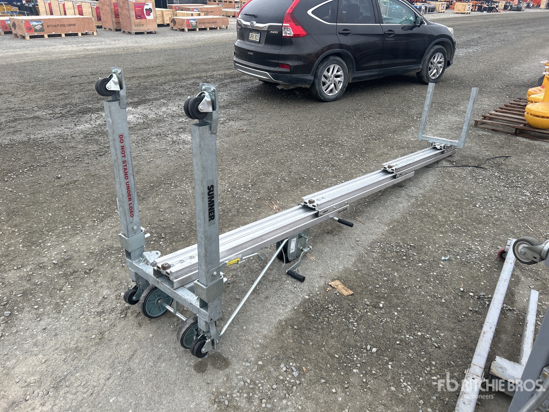 2023 Sumner 2400 Monte-charge pour matériaux | Ritchie Bros. Auctioneers