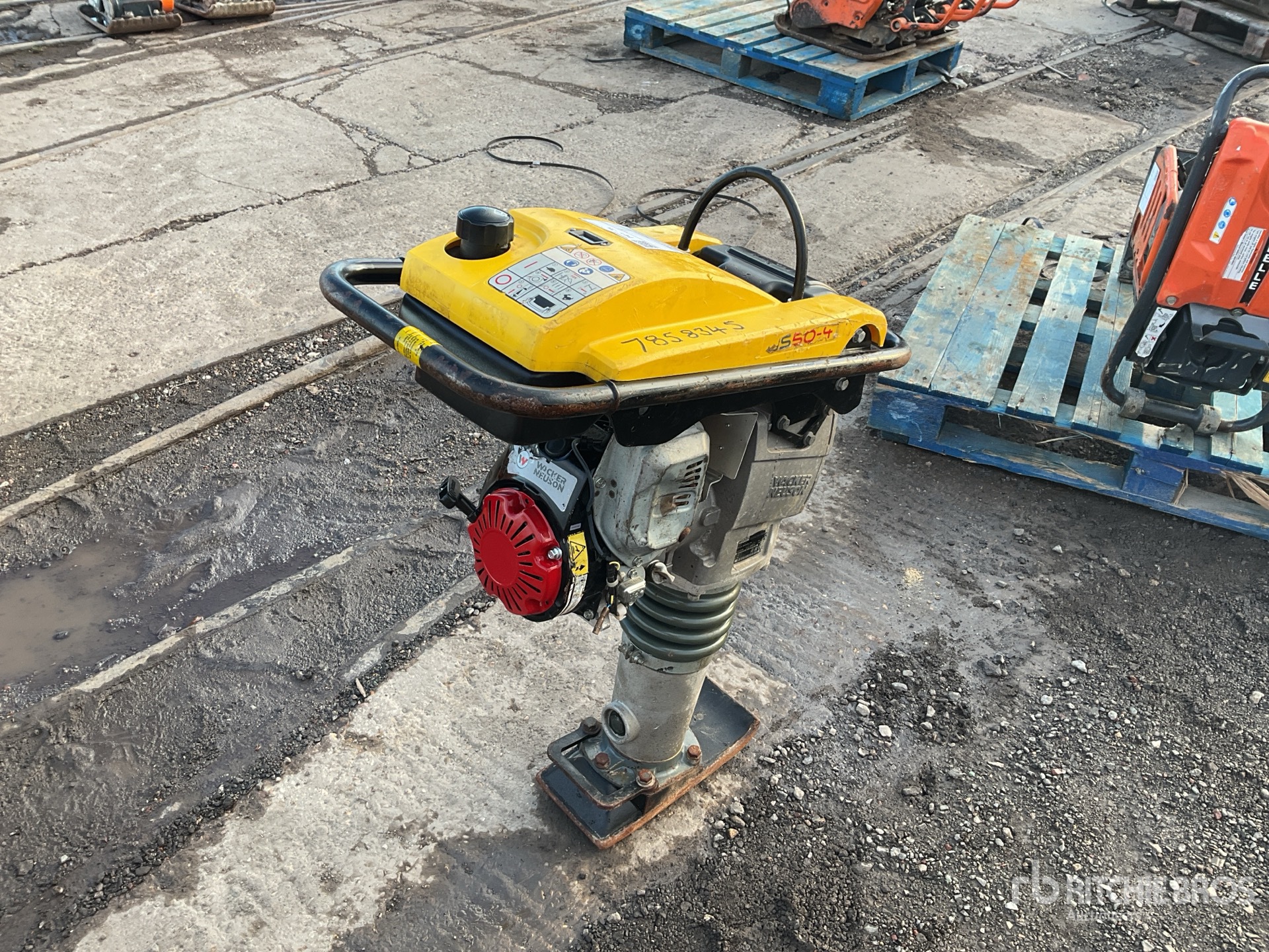 2019 Wacker Neuson BS50-4As Dameuse sauteuse | Ritchie Bros. Auctioneers