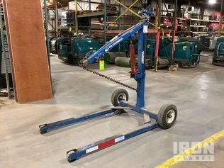 2004 BlueBird Hydraulic Engine Hoist in Carmel, Indiana, United States ...