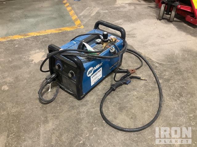 2016 Miller Millermatic 141 90 A MIG Electric Welder in FORT WAYNE ...