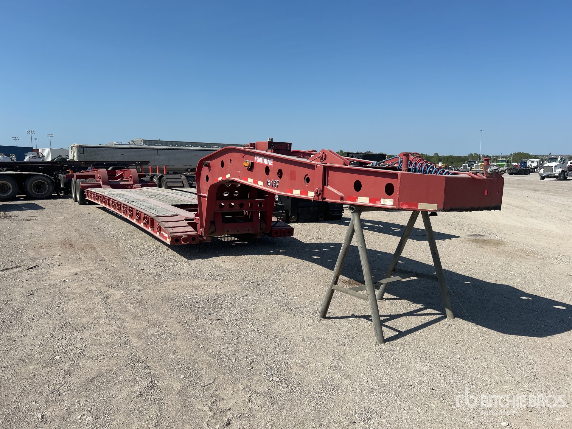 2004 Fontaine 552-2MWNGB 55 ton 2+2 Removable Gooseneck Lowboy Trailer ...