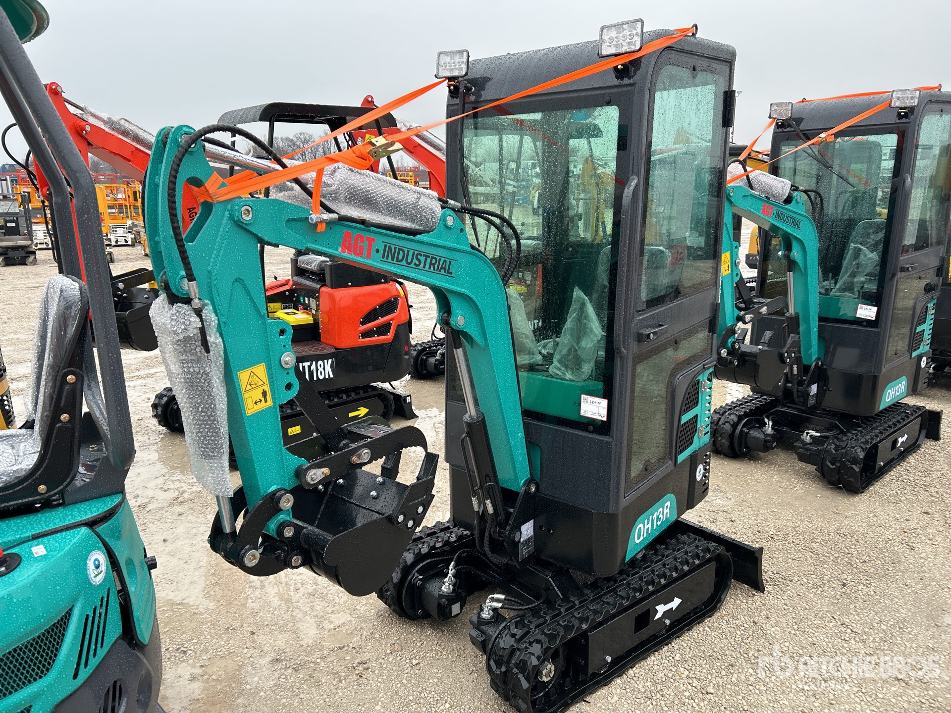 2024 AGT QH13R Mini Excavator (Unused) | Ritchie Bros. Auctioneers