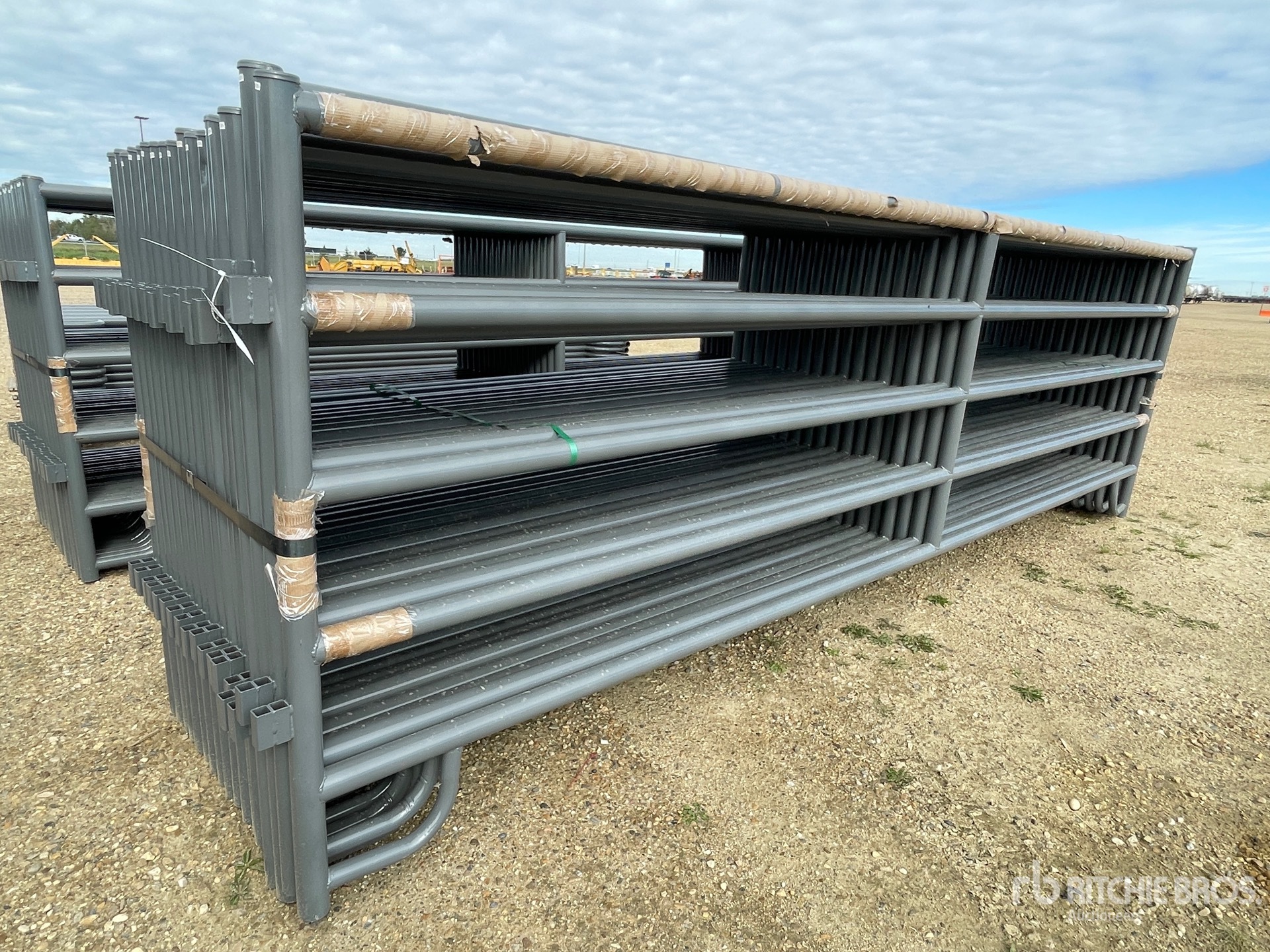 Quantity of (18) BYT MSP160 16 ft Magnum Ranch Livestock Panel (Unused ...