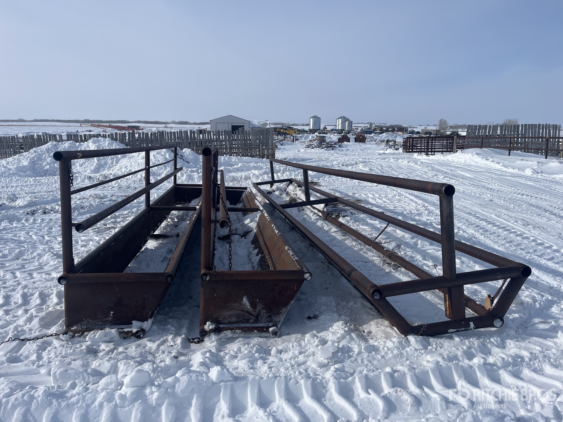 Quantity of (2) Wyle Coyote Welding 24 ft Heavy Duty Bunk Mélangeur d ...