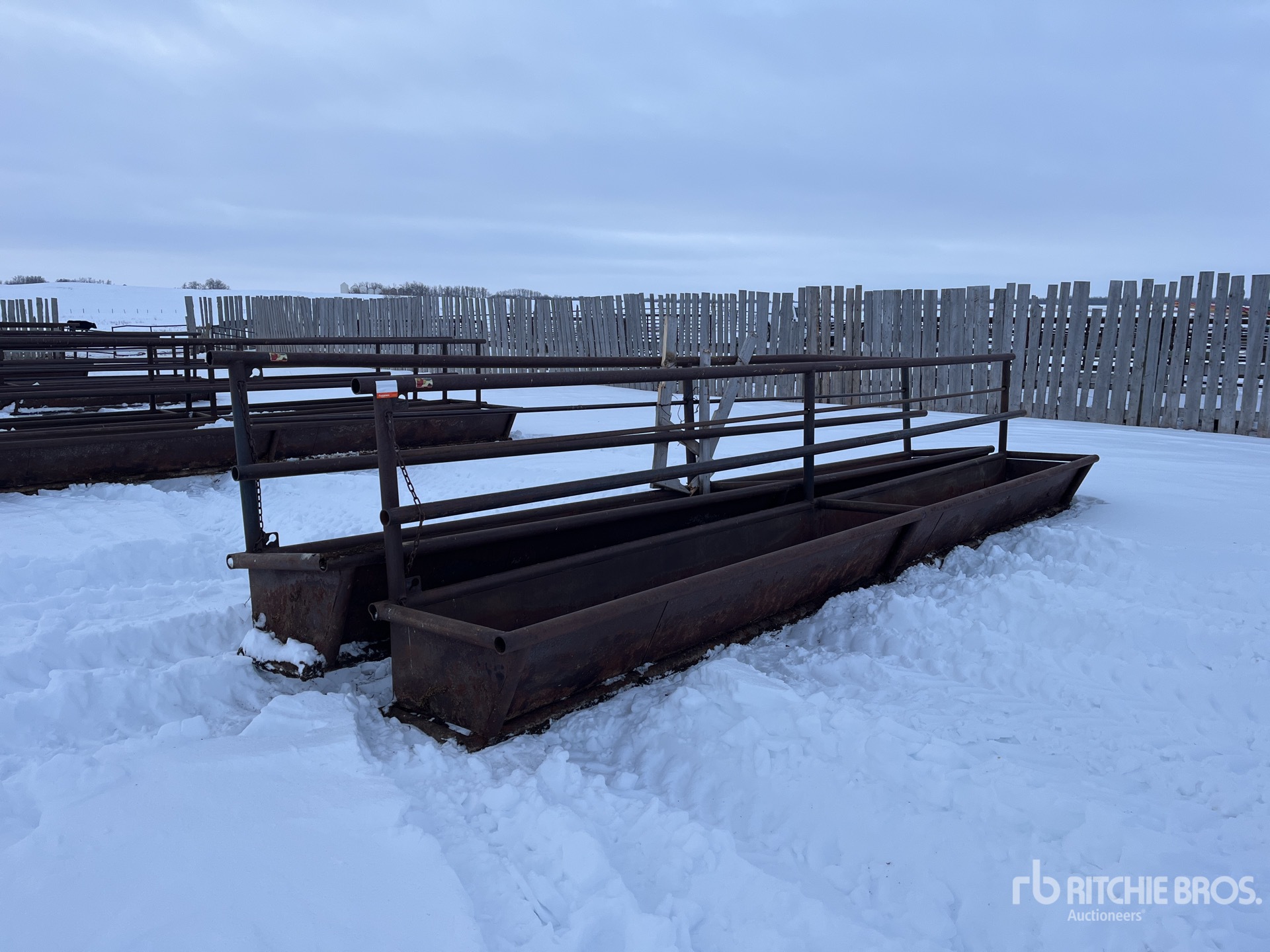 Quantity of (2) Wyle Coyote Welding 24 ft Heavy Duty Bunk Alimentatore ...