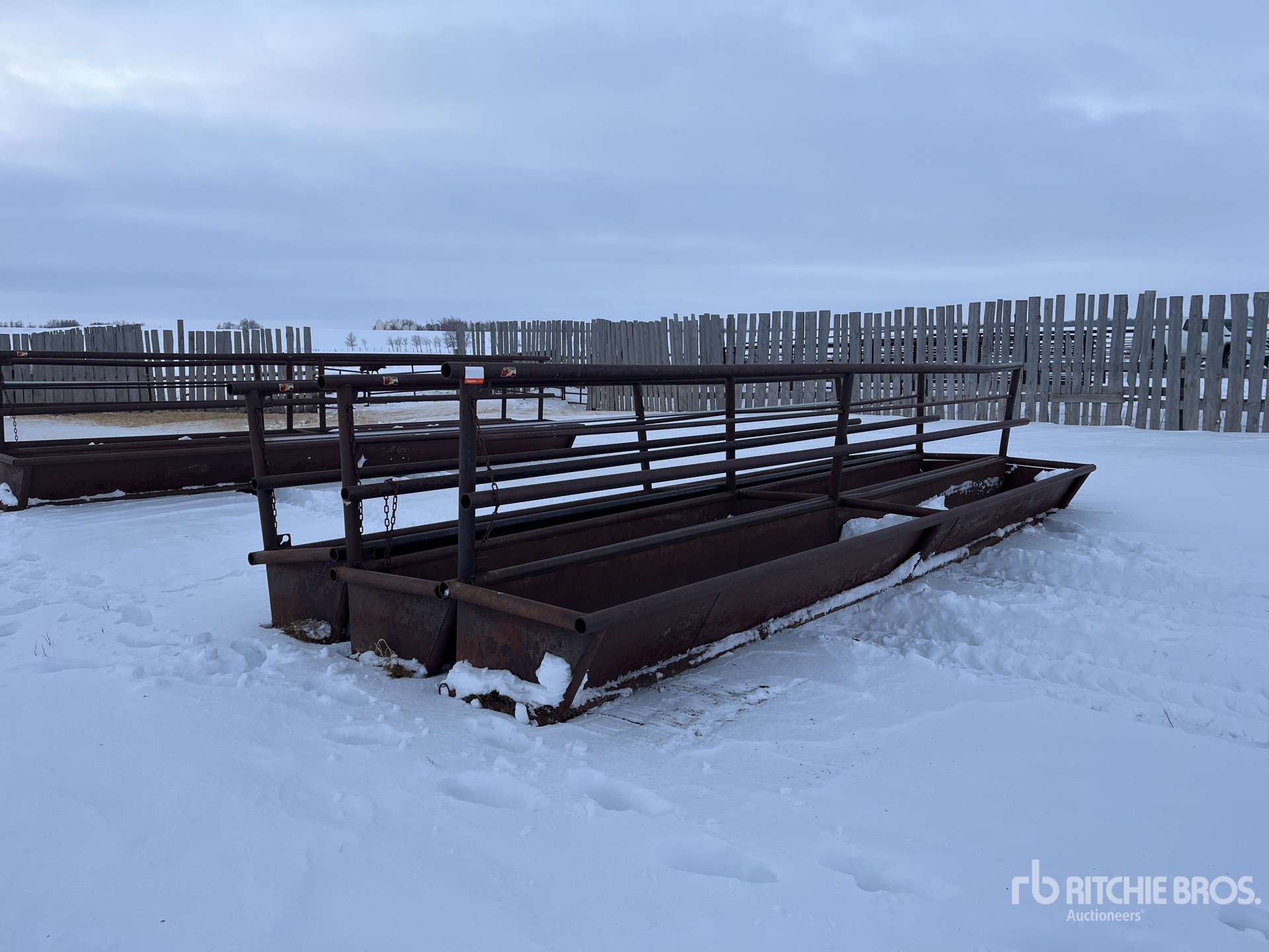 Quantity of (3) Wyle Coyote Welding 24 ft Heavy Duty Bunk Livestock ...