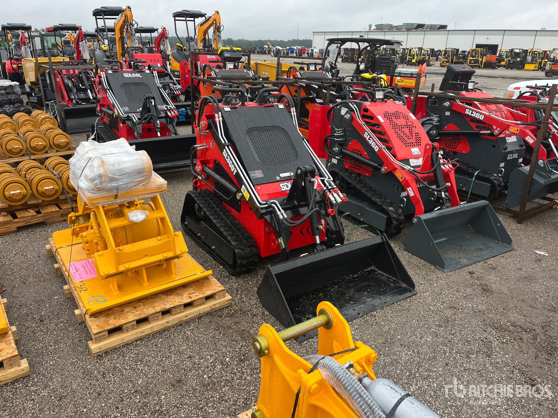 2025 SDLOOL SL360T Mini Compact Track Loader | Ritchie Bros. Auctioneers