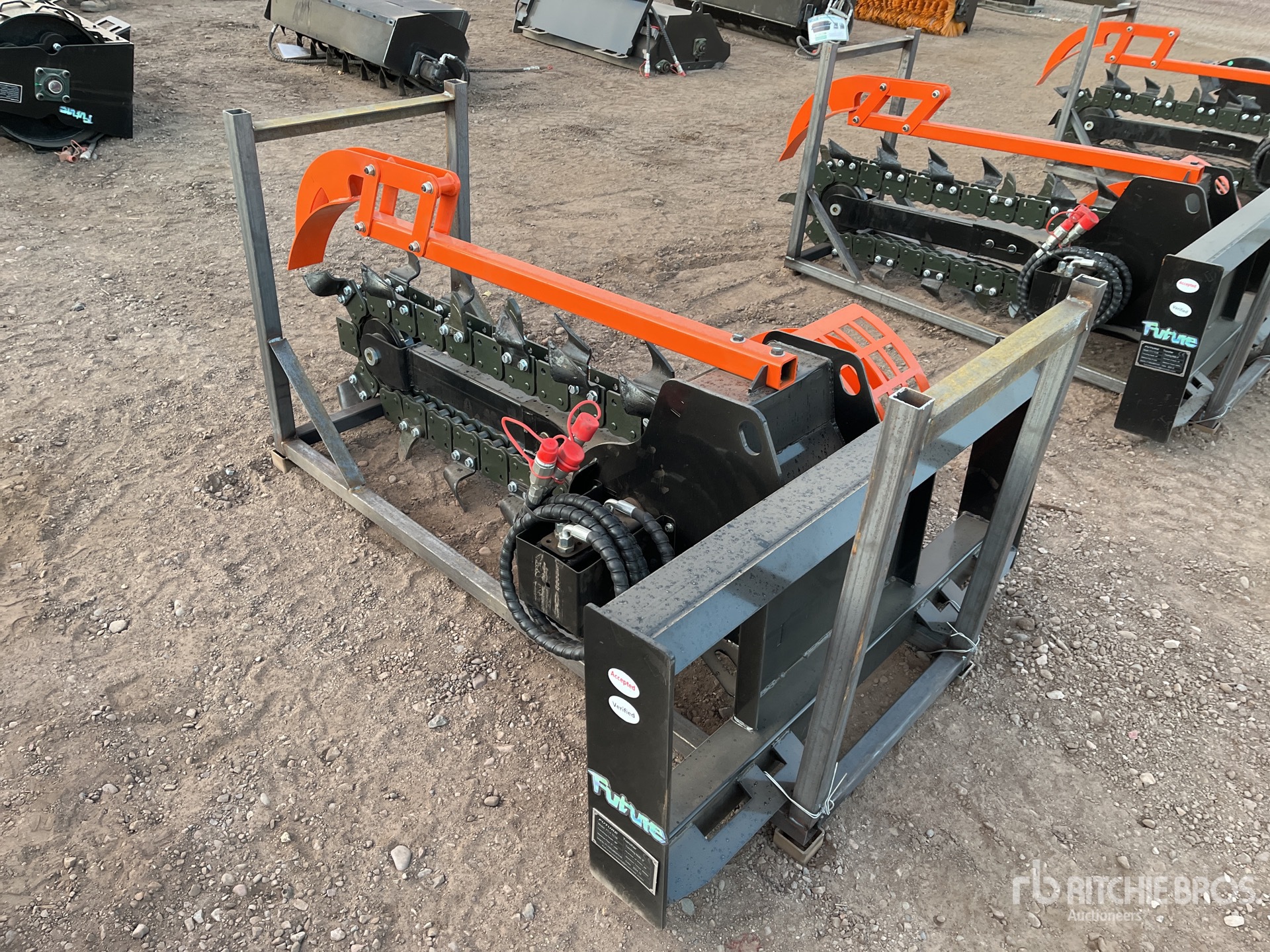 2025 Future Y-D380 46 in Trancheuse pour chargeuse à différentiel ...