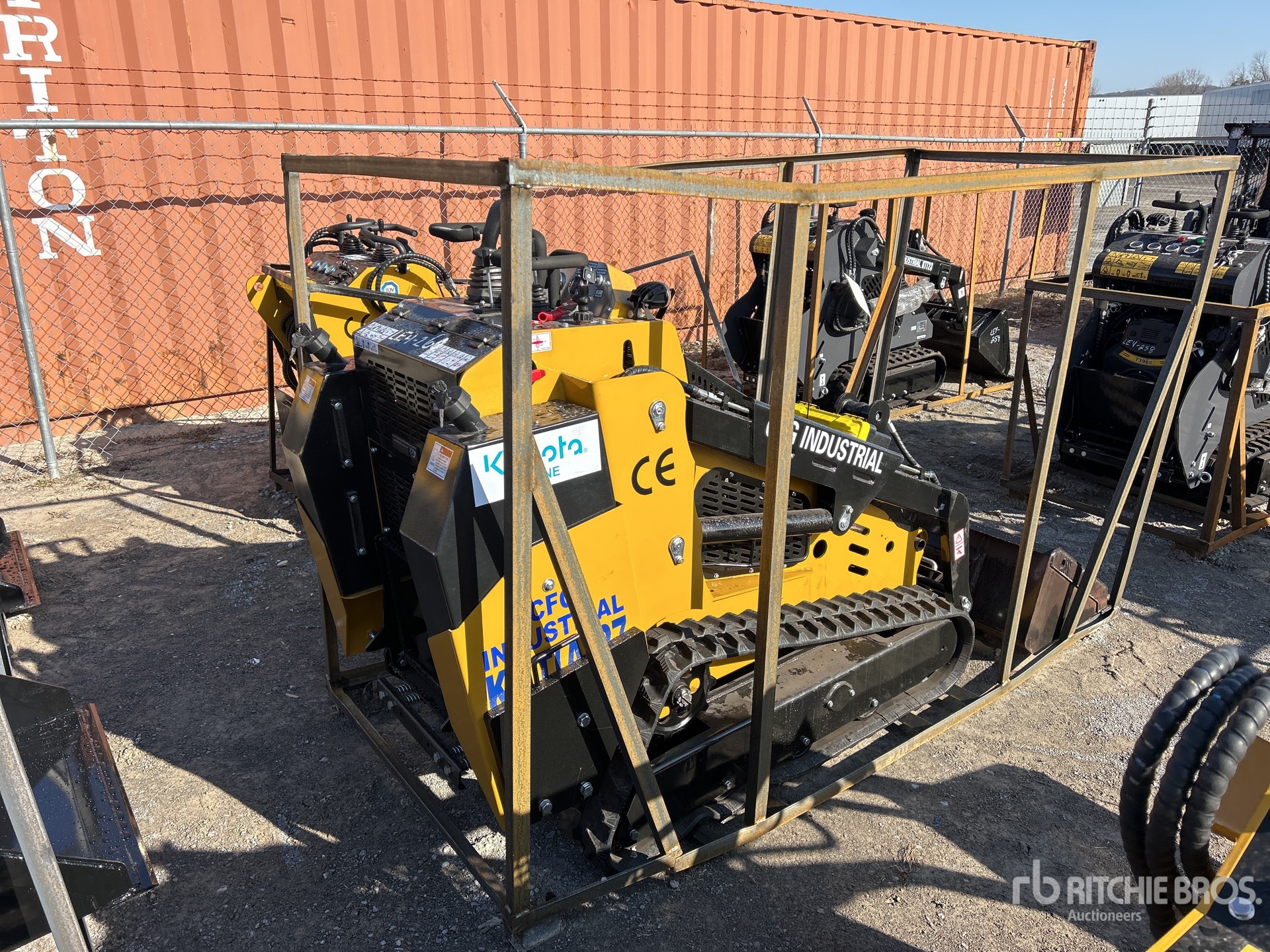 2024 CFG KKTA27 Mini Chargeuse sur rails compacte (Unused) | Ritchie ...