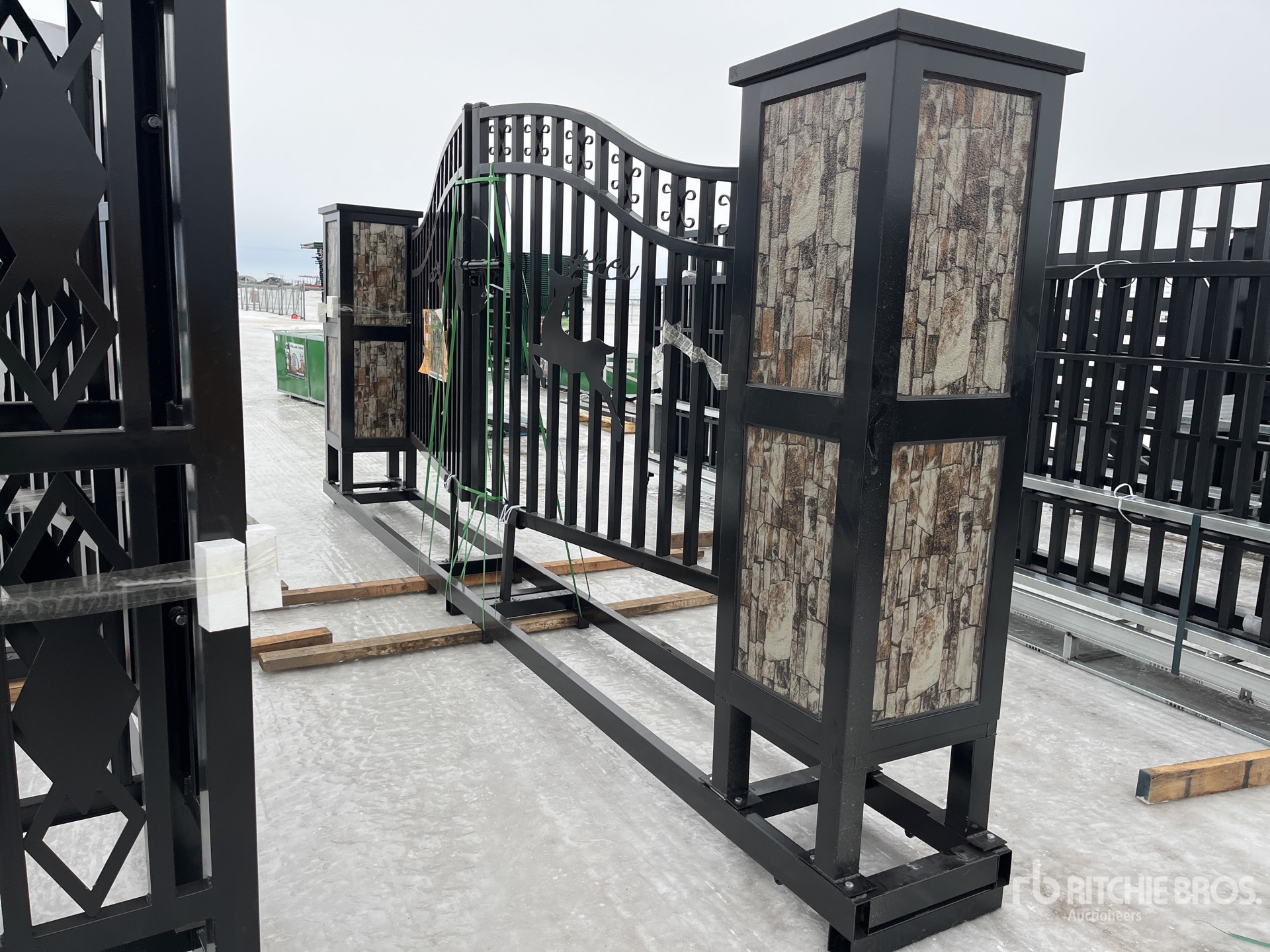 2025 Suihe NFG-20FC-3 19 ft x 7 ft 4 in Wrought Iron Farm Portail d ...