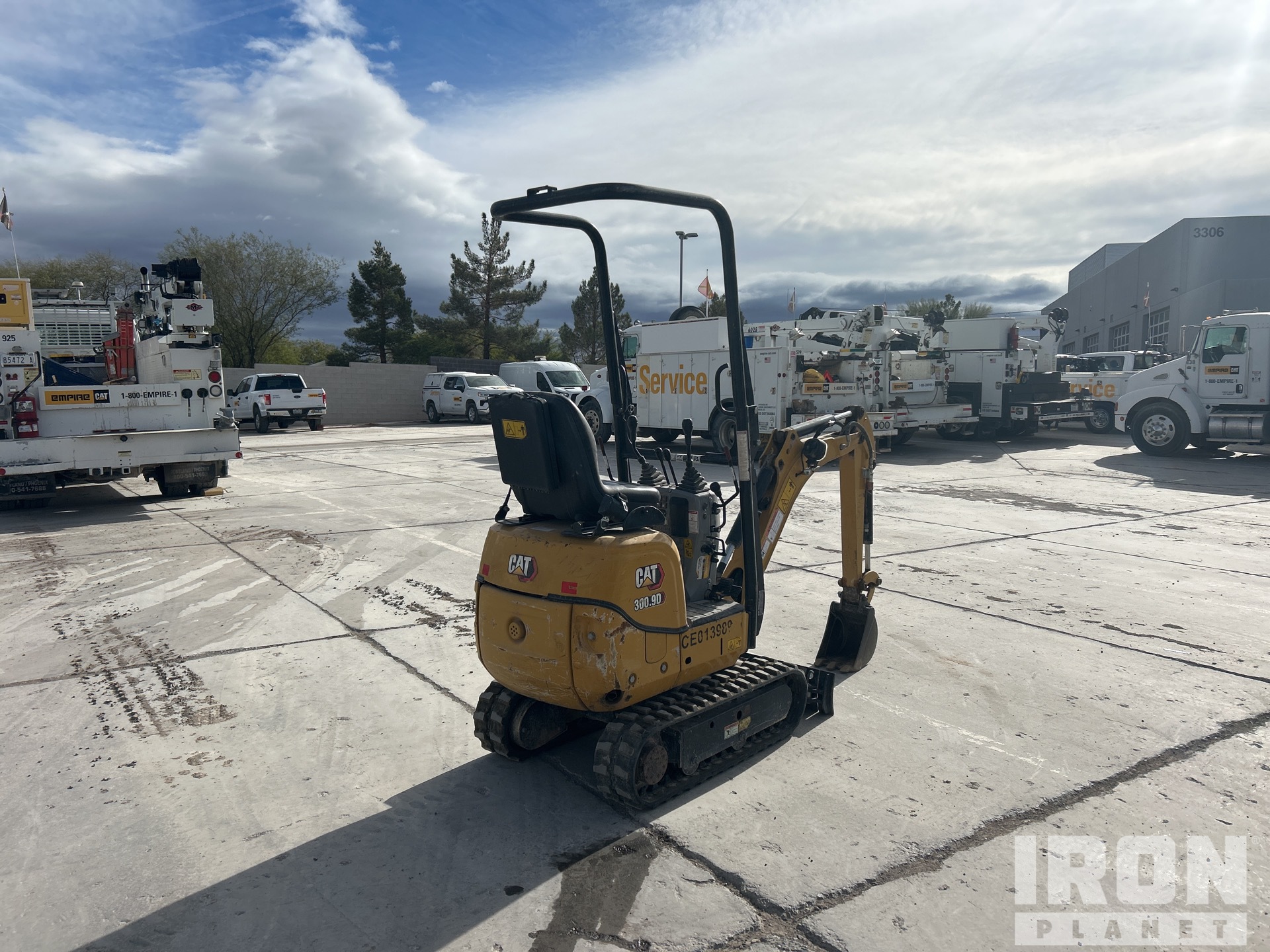 2022 Cat 300.9D Mini Excavator | Ritchie Bros. Auctioneers