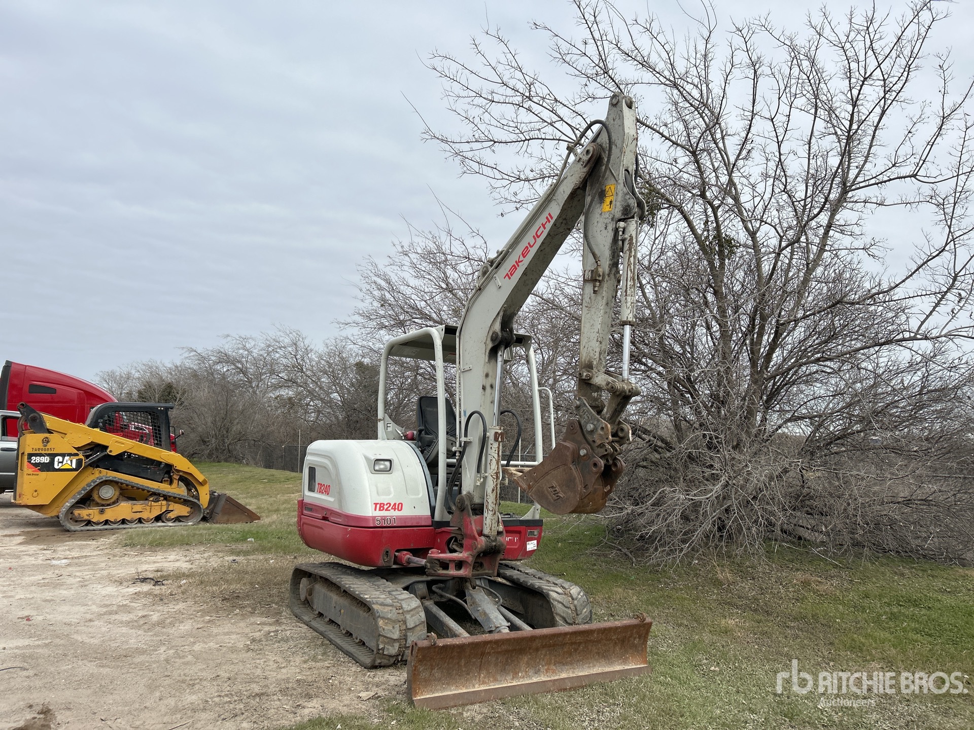 2017 Takeuchi TB240 Mini Excavator | Ritchie Bros. Auctioneers