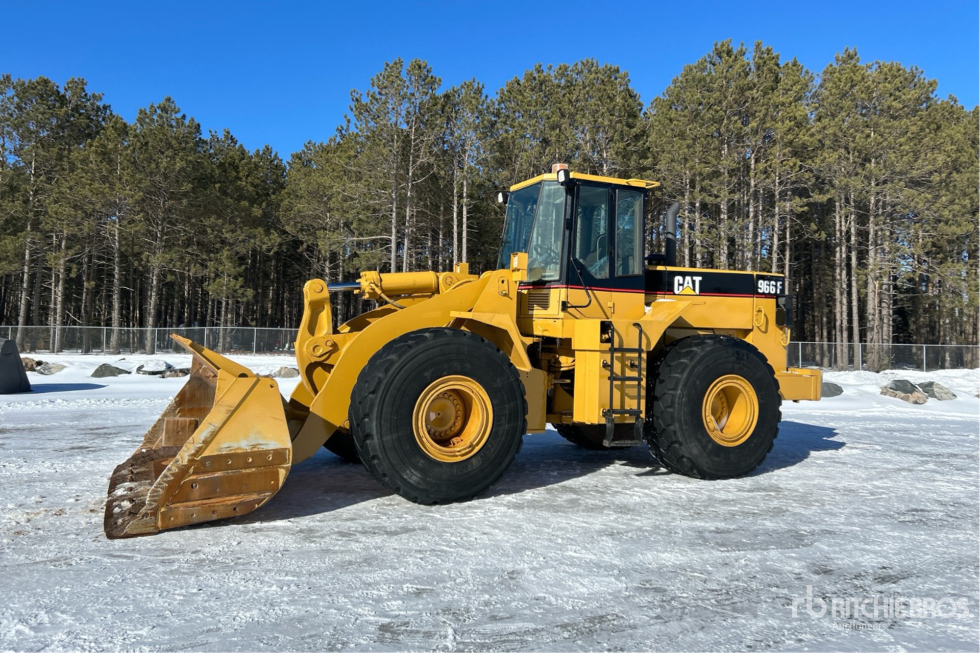 1993 Cat 966F Series II Wheel Loader | Ritchie Bros. Auctioneers