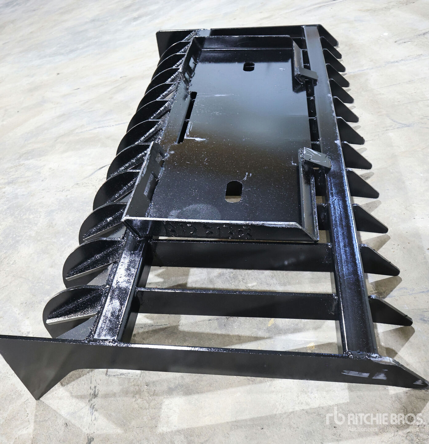 2024 Kit Containers QT-RR-70 70 in Skid Steer Root Rake (Unused ...