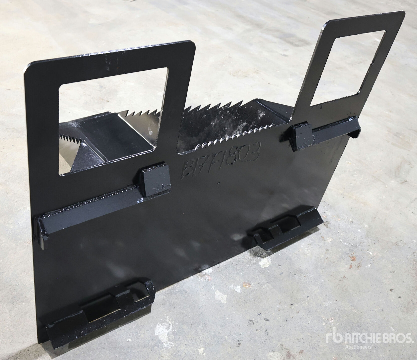 2024 Kit Containers QT-TS-40 40 in Skid Steer Tree Spade Skid Steer Bucket (Unused) | Ritchie ...