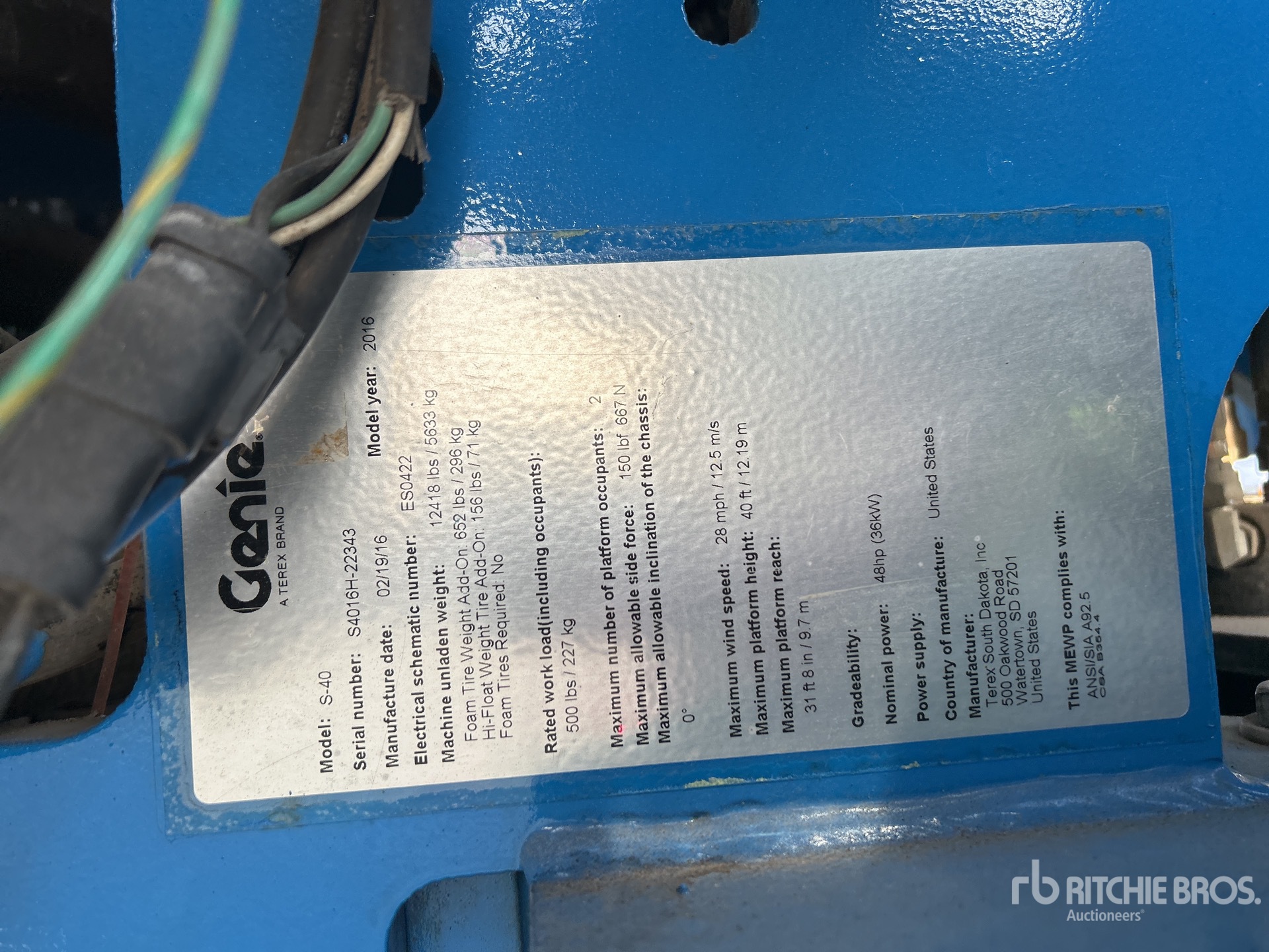 2016 Genie S40 4WD Diesel Nacelle téléscopique | Ritchie Bros. Auctioneers