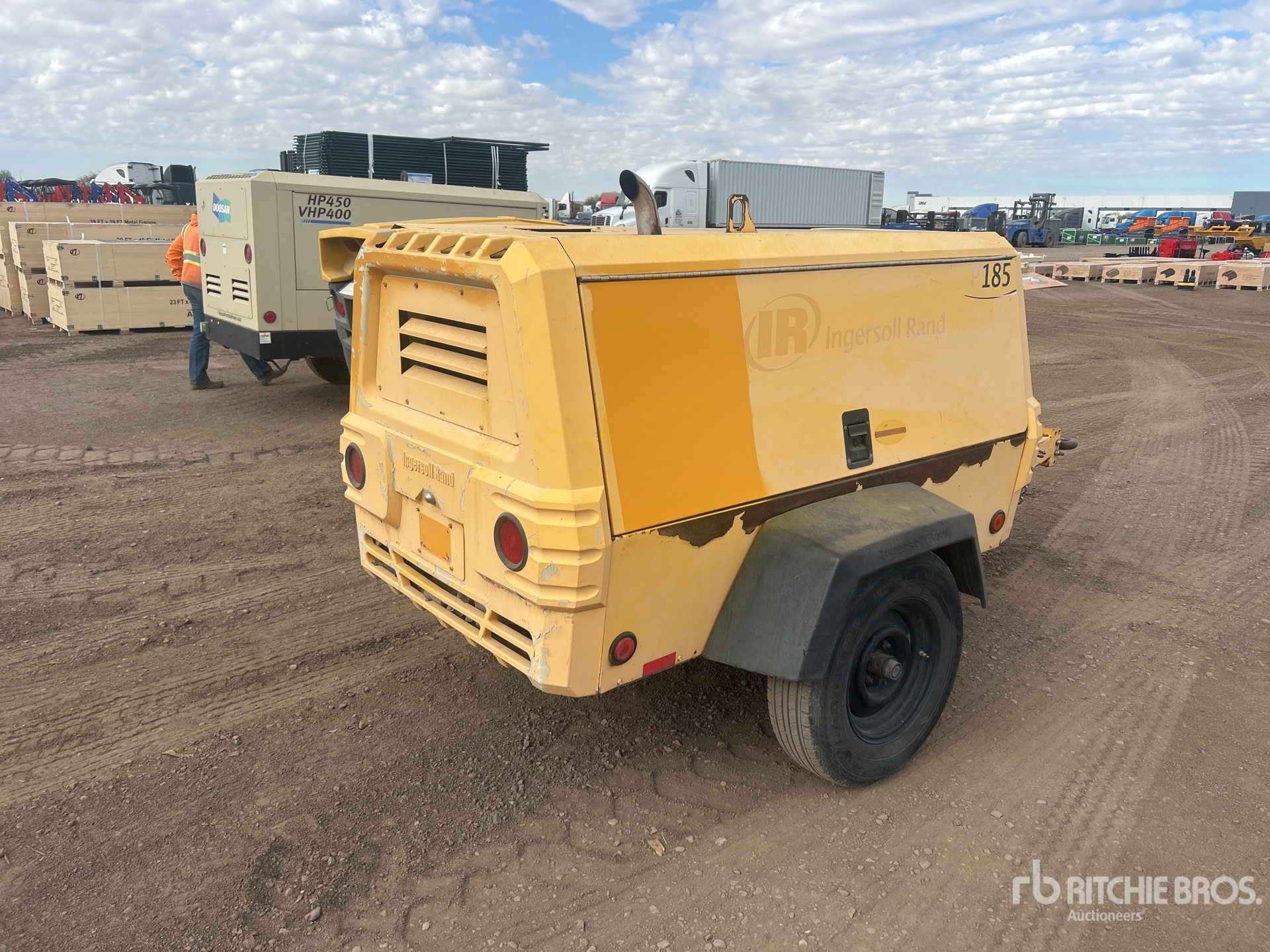 2007 Ingersoll Rand P185WJD 185 cfm Mobile Air Compressor | Ritchie ...