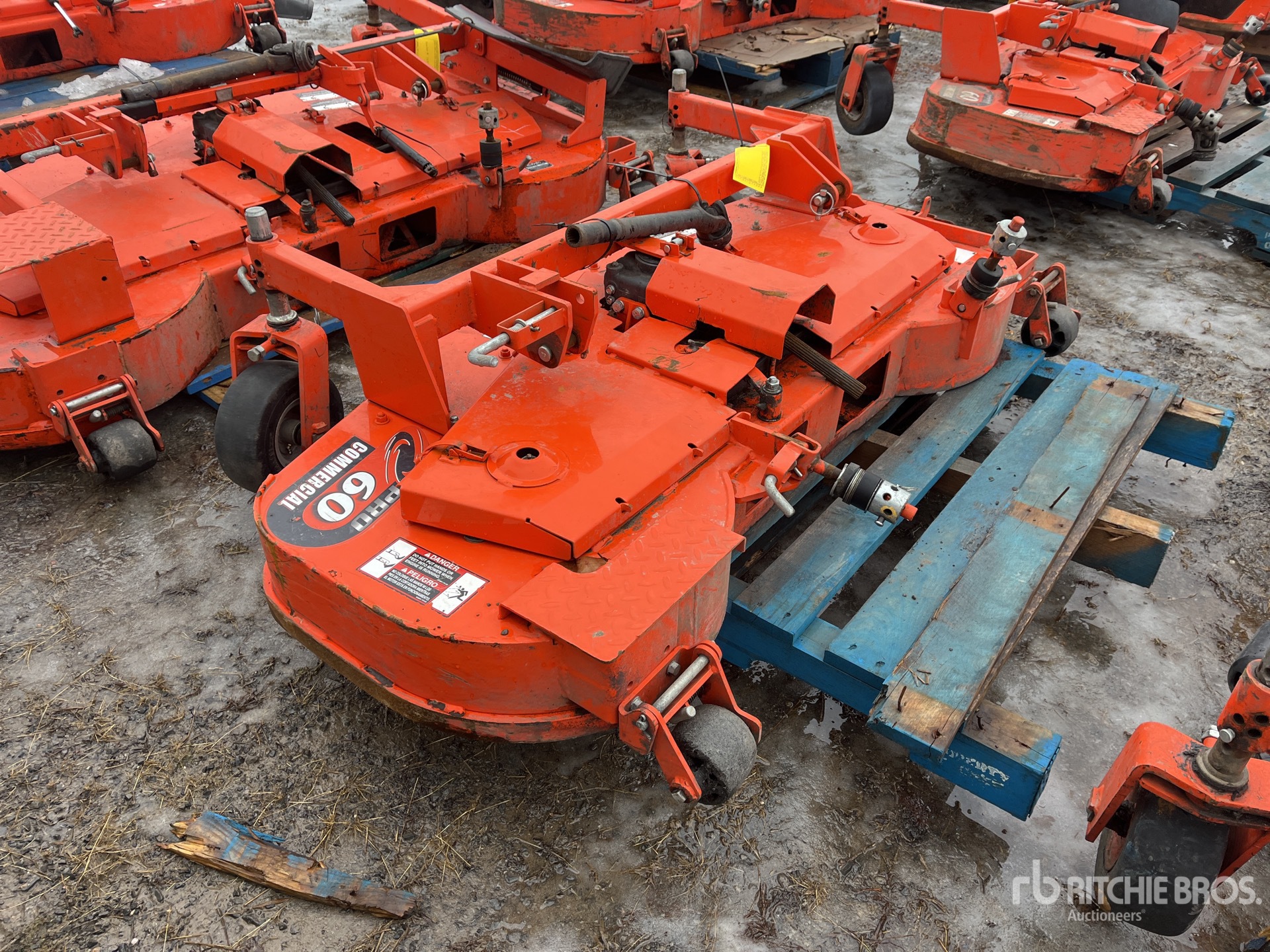 Kubota RCK60P-F39 60 in To fit on Kubota F2690 | Ritchie Bros. Auctioneers