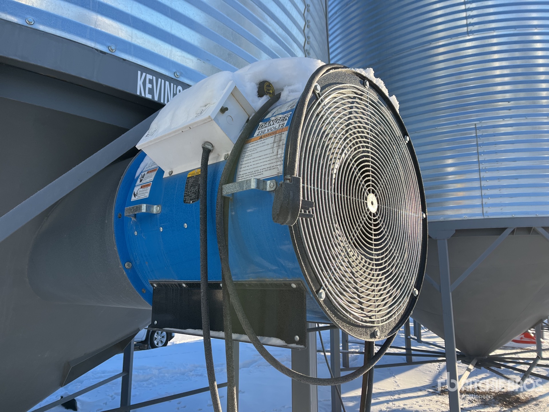 2014 AGI GGI-80511 5 hp Aeration Fan | Ritchie Bros. Auctioneers