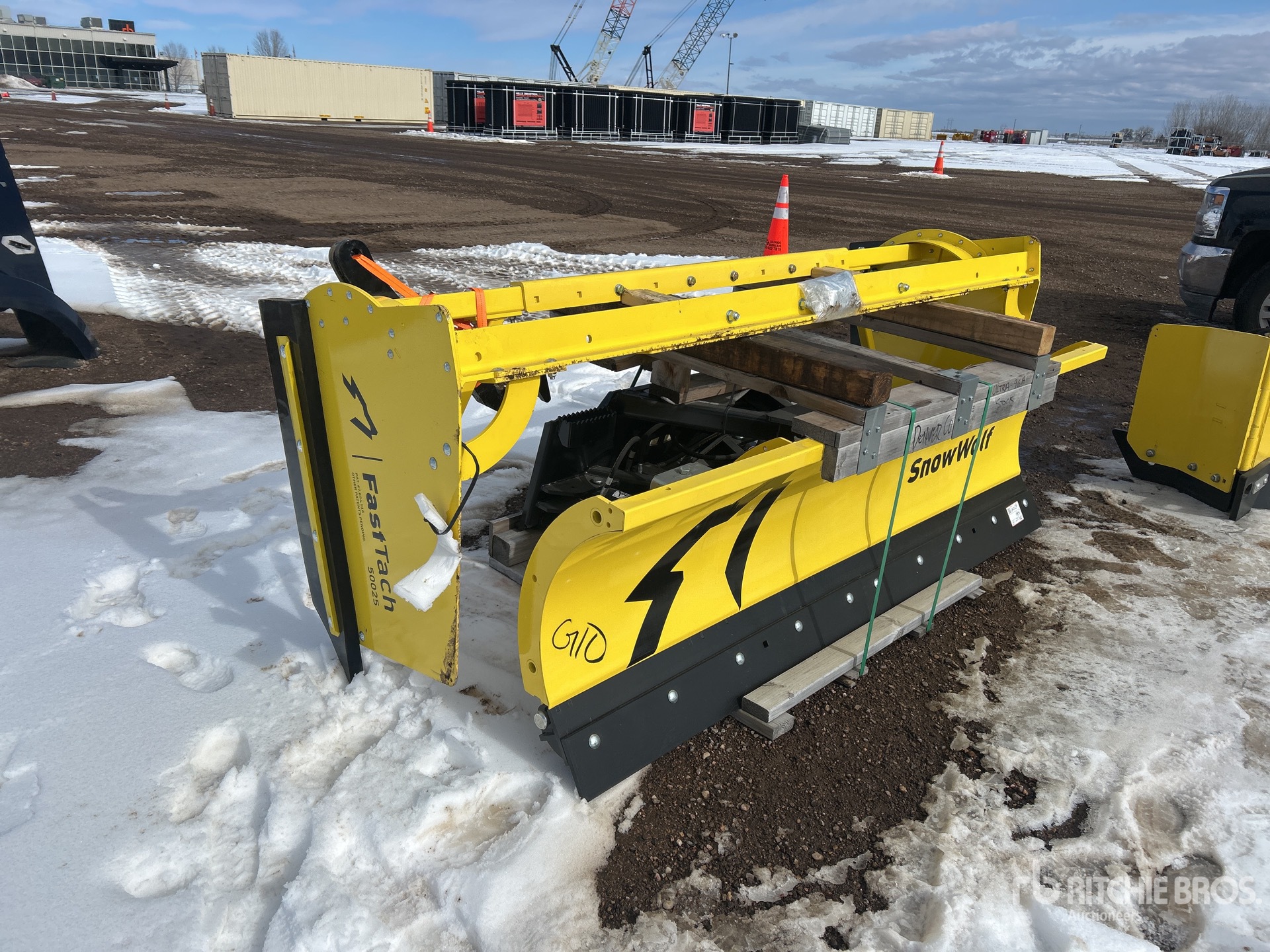 Snow Wolf Ultra 96 0 ft 96 in Snow Plow | Ritchie Bros. Auctioneers