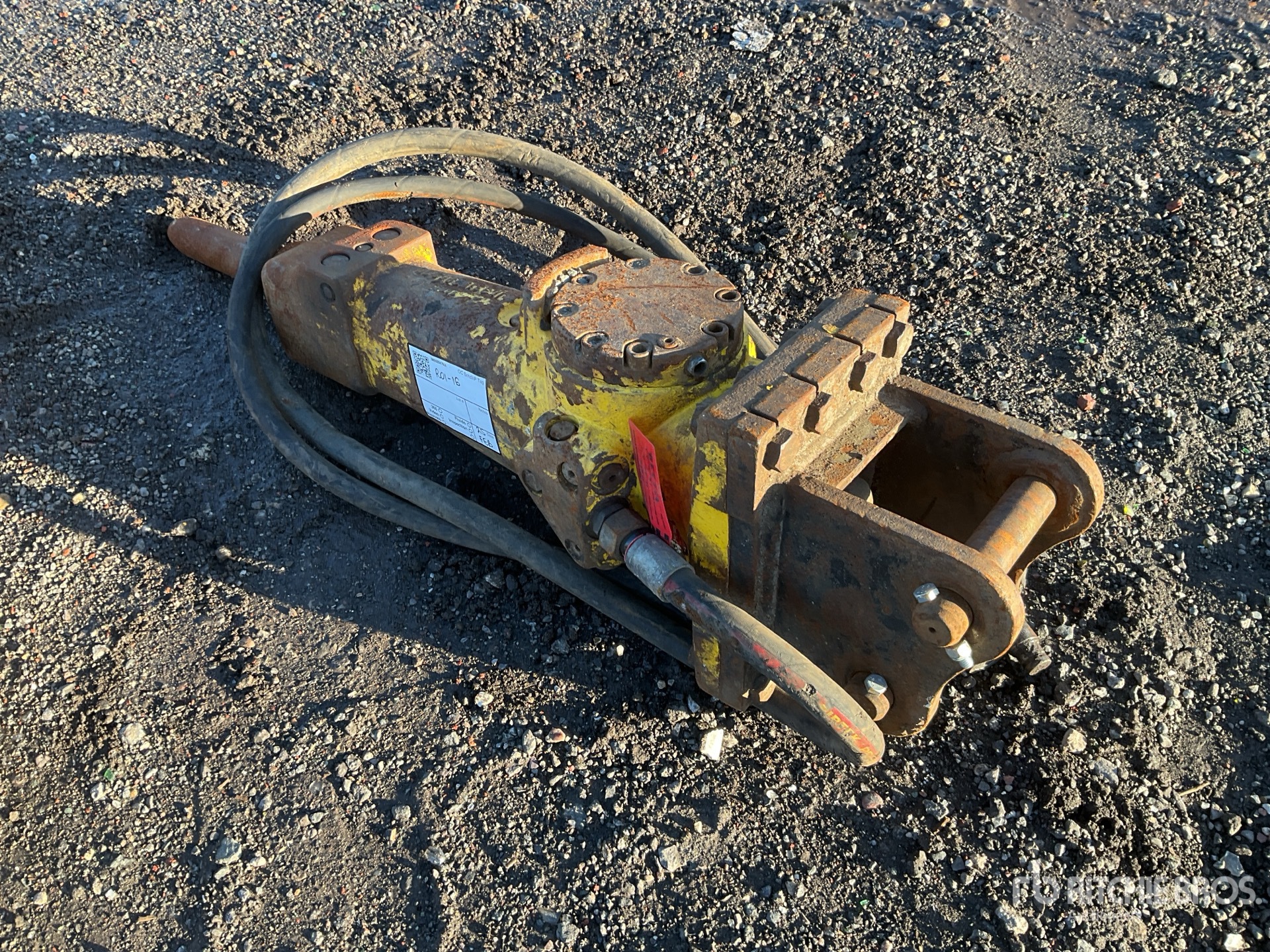 Epiroc SB102 1.5T Hydraulic Breaker | Ritchie Bros. Auctioneers