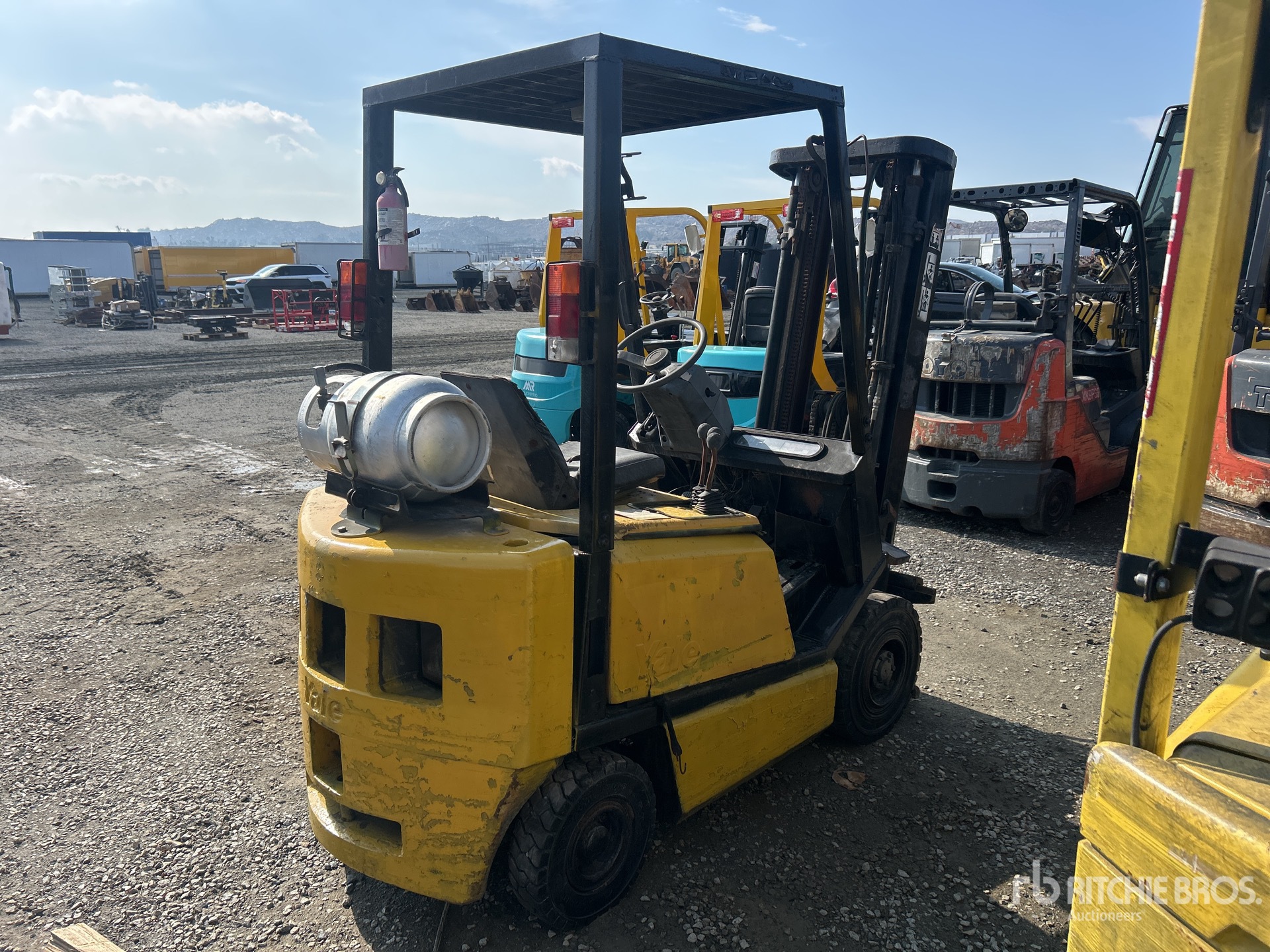1996 Yale GLP030 3000 lb Pneumatic Tire Forklift | Ritchie Bros ...