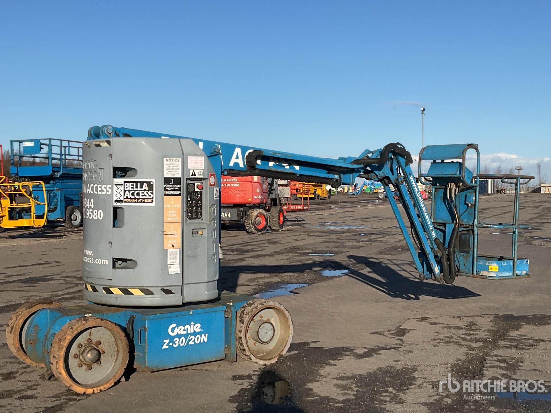 2006 Genie Z30/20N 2WD Electric Articulating Boom Lift | Ritchie Bros ...