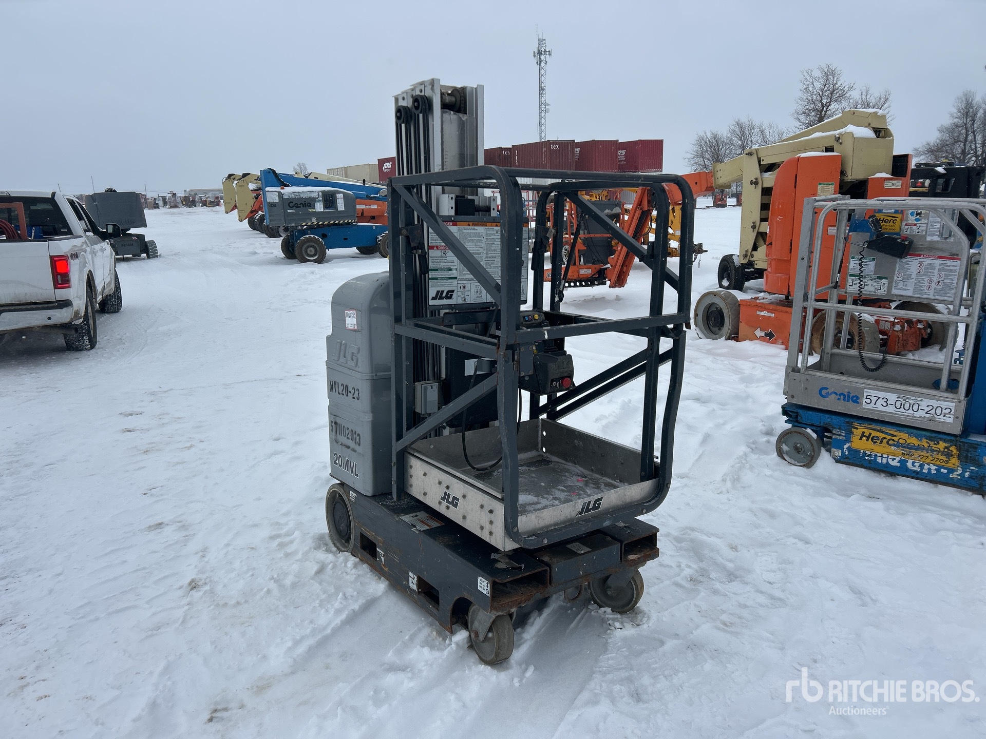 2015 JLG 20MVL Vertical Mast Lift | Ritchie Bros. Auctioneers