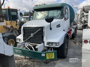 2007 Volvo VHD64 6x4 Mixer Truck in Tampa, Florida, United States ...