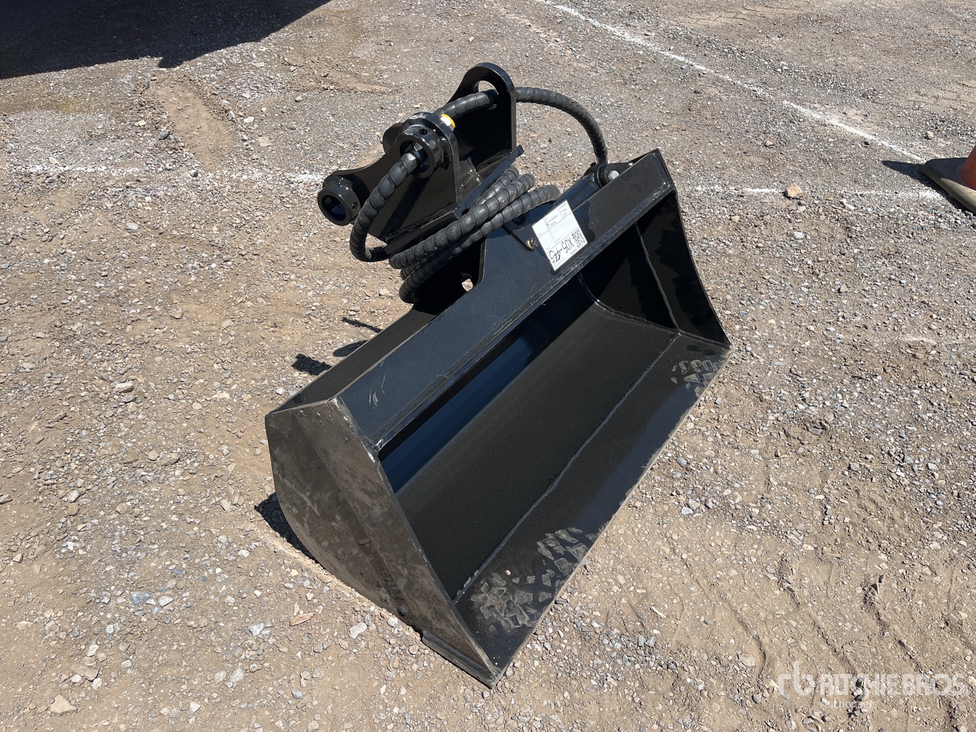 2025 Future FT-3T 800 mm Hydraulic Tilting Excavator Bucket - Fits 3 ...