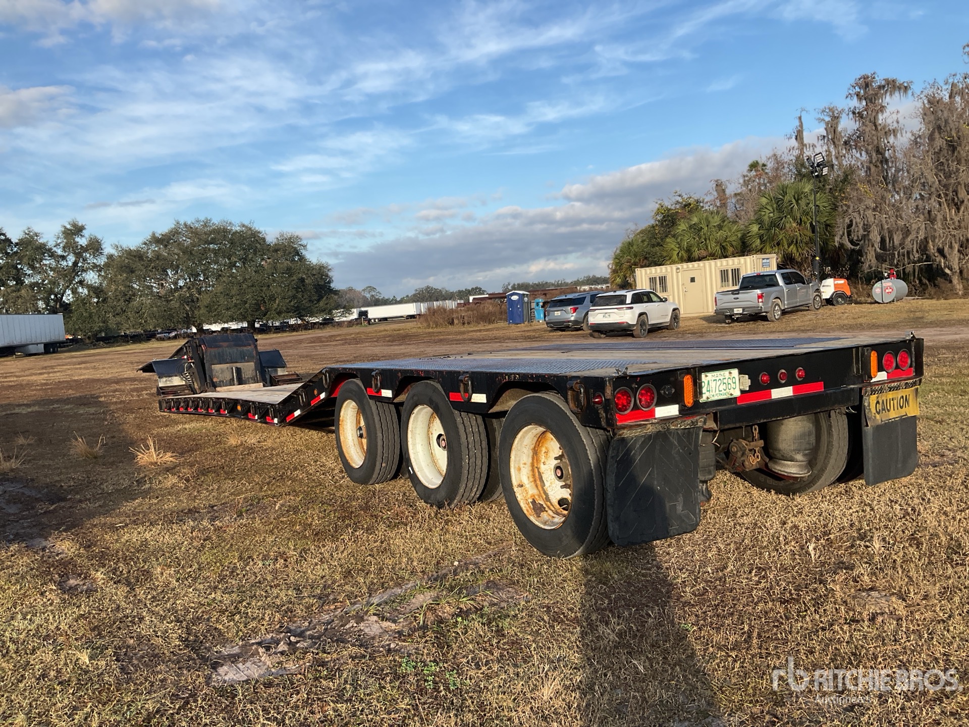 2005 Talbert T3DW-35-HRG-1-T1-RP 35 ton Tri/A Single Drop Removable ...