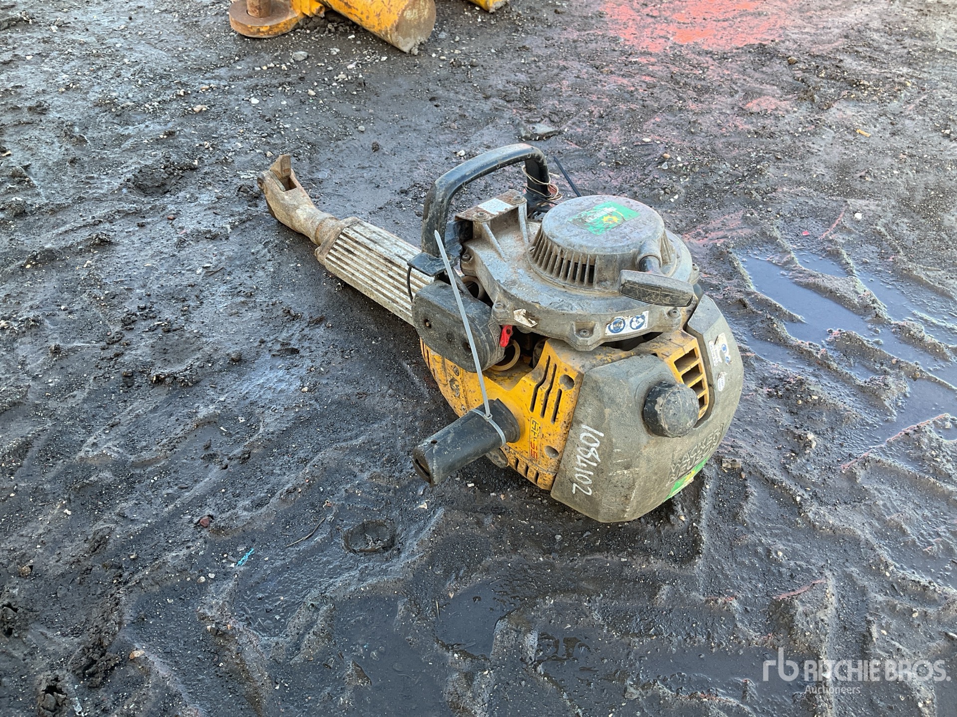 2021 Wacker Neuson BH55rw Demolition Breaker | Ritchie Bros. Auctioneers