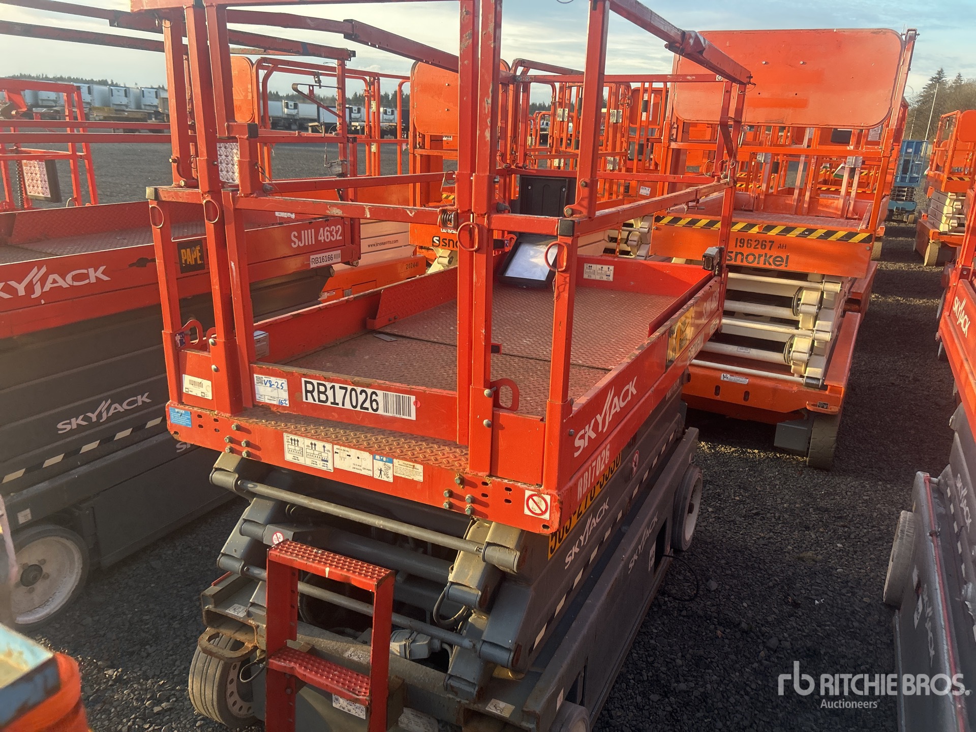 2017 Skyjack SJ4626 Electric Scissor Lift | Ritchie Bros. Auctioneers