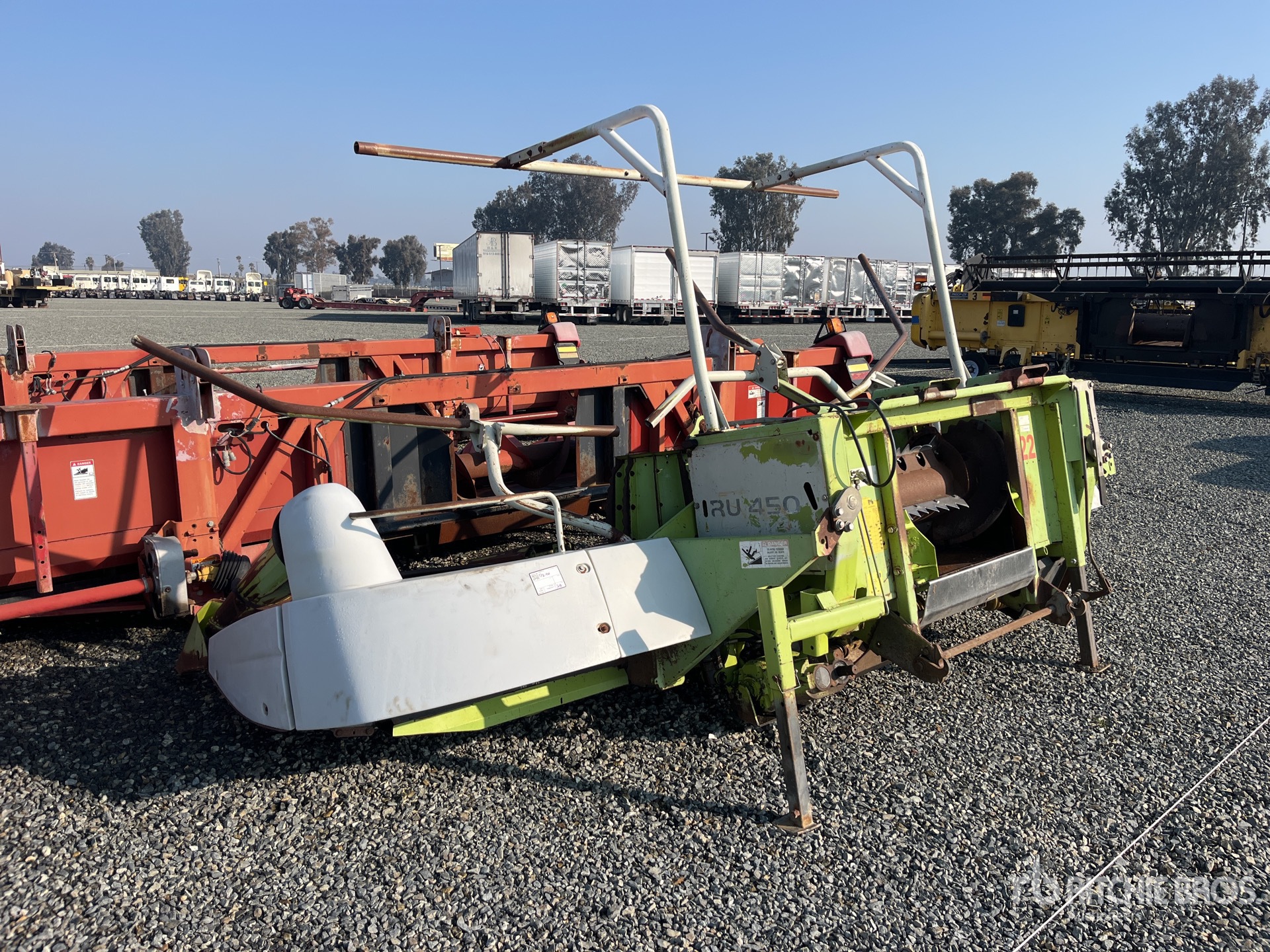 Claas RU 450 6 Row 15 ft Corn Forage Harvester Header | Ritchie Bros ...