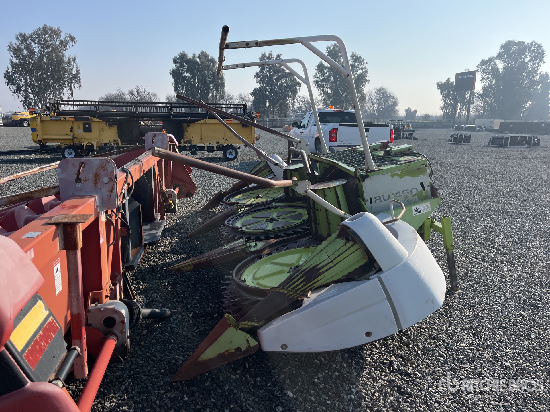 Claas RU 450 6 Row 15 ft Corn Forage Harvester Header | Ritchie Bros ...
