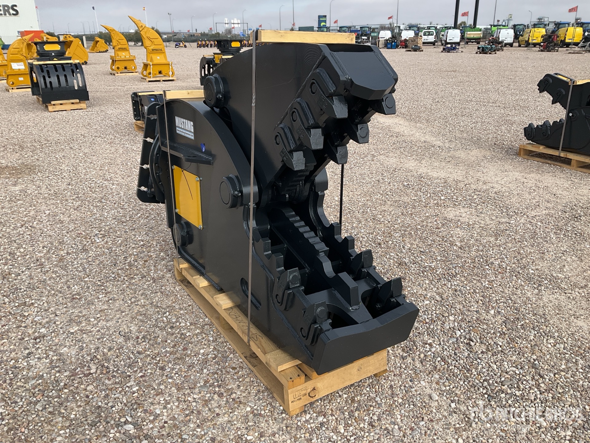 2025 Mustang RH20 Demolition Pulverizer (Unused) | Ritchie Bros ...