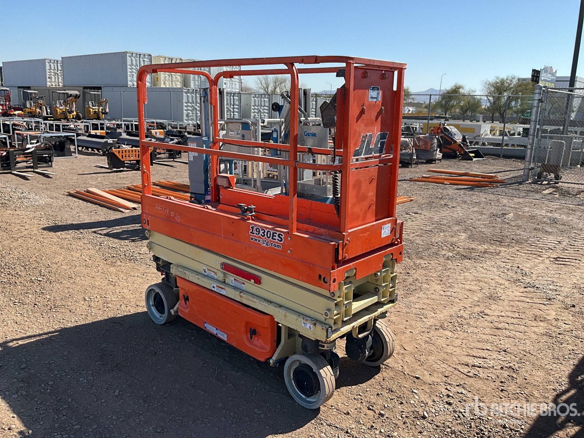 2016 JLG 1930ES Electric Scissor Lift | Ritchie Bros. Auctioneers