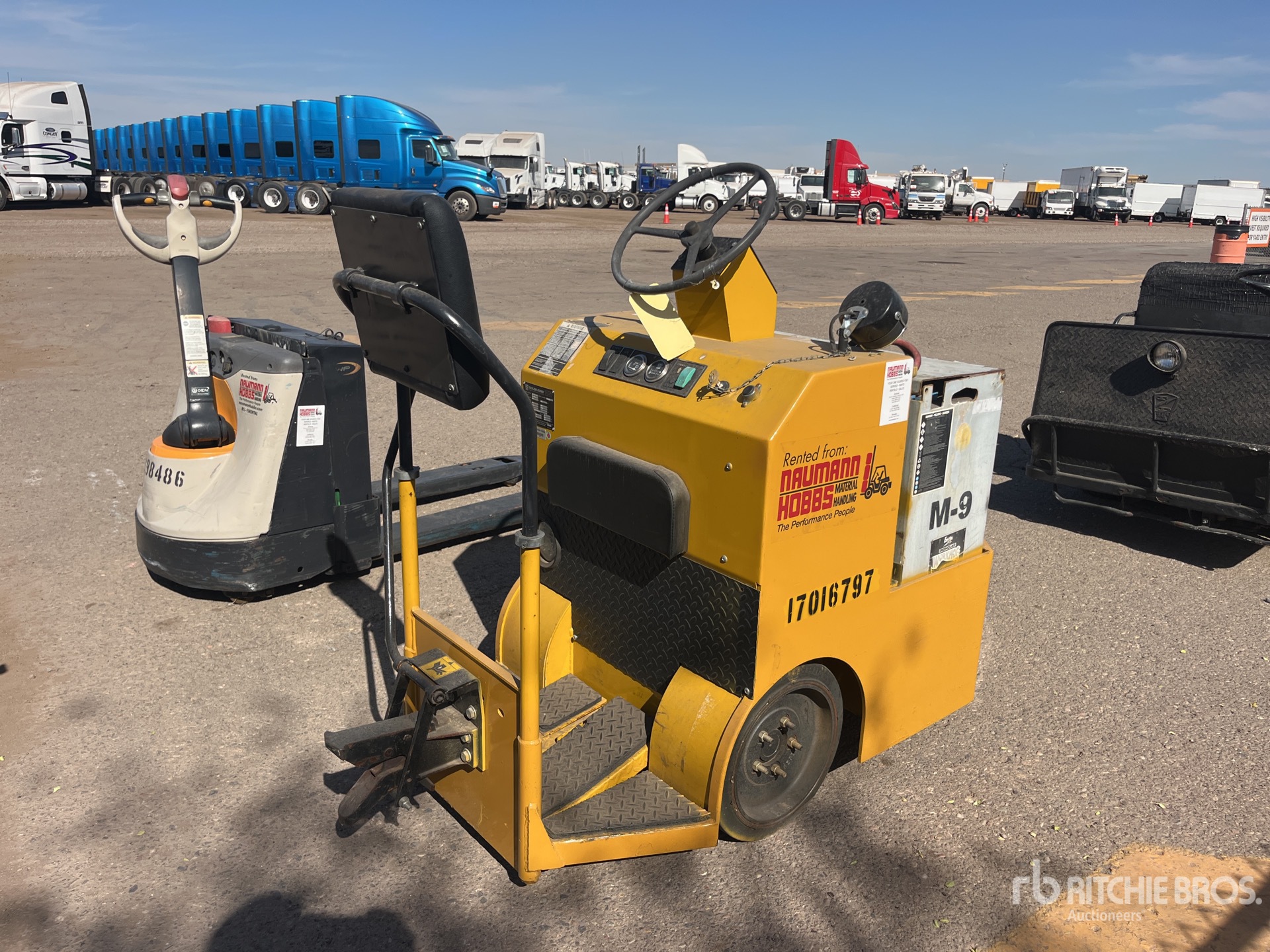 2015 Taylor Dunn E003451 Electric Shuttle Car | Ritchie Bros. Auctioneers