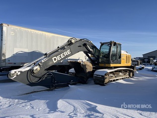 2010 John Deere 270D LC Tracked Excavator in Brandon, Manitoba, Canada ...