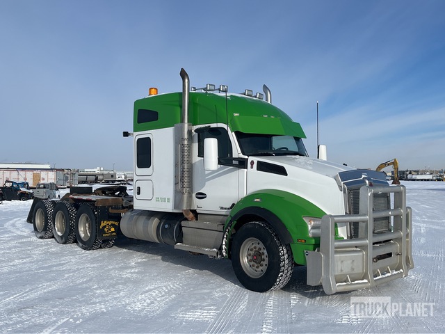 2018 Kenworth T880 8x6 Heavy Haul Tri/A Sleeper Truck Tractor in Nisku ...