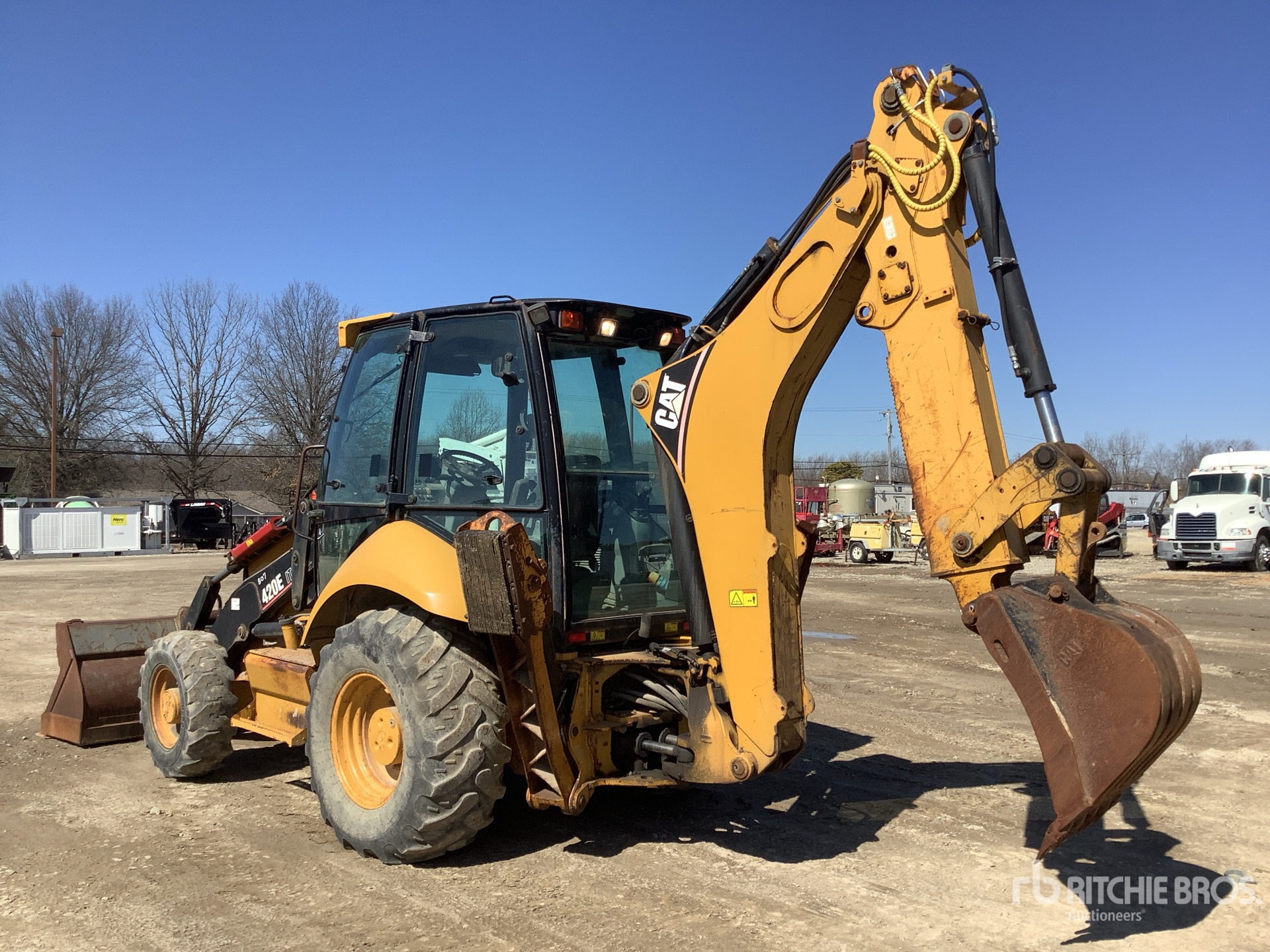 2006 Cat 420E IT 4x4 Backhoe Loader | Ritchie Bros. Auctioneers