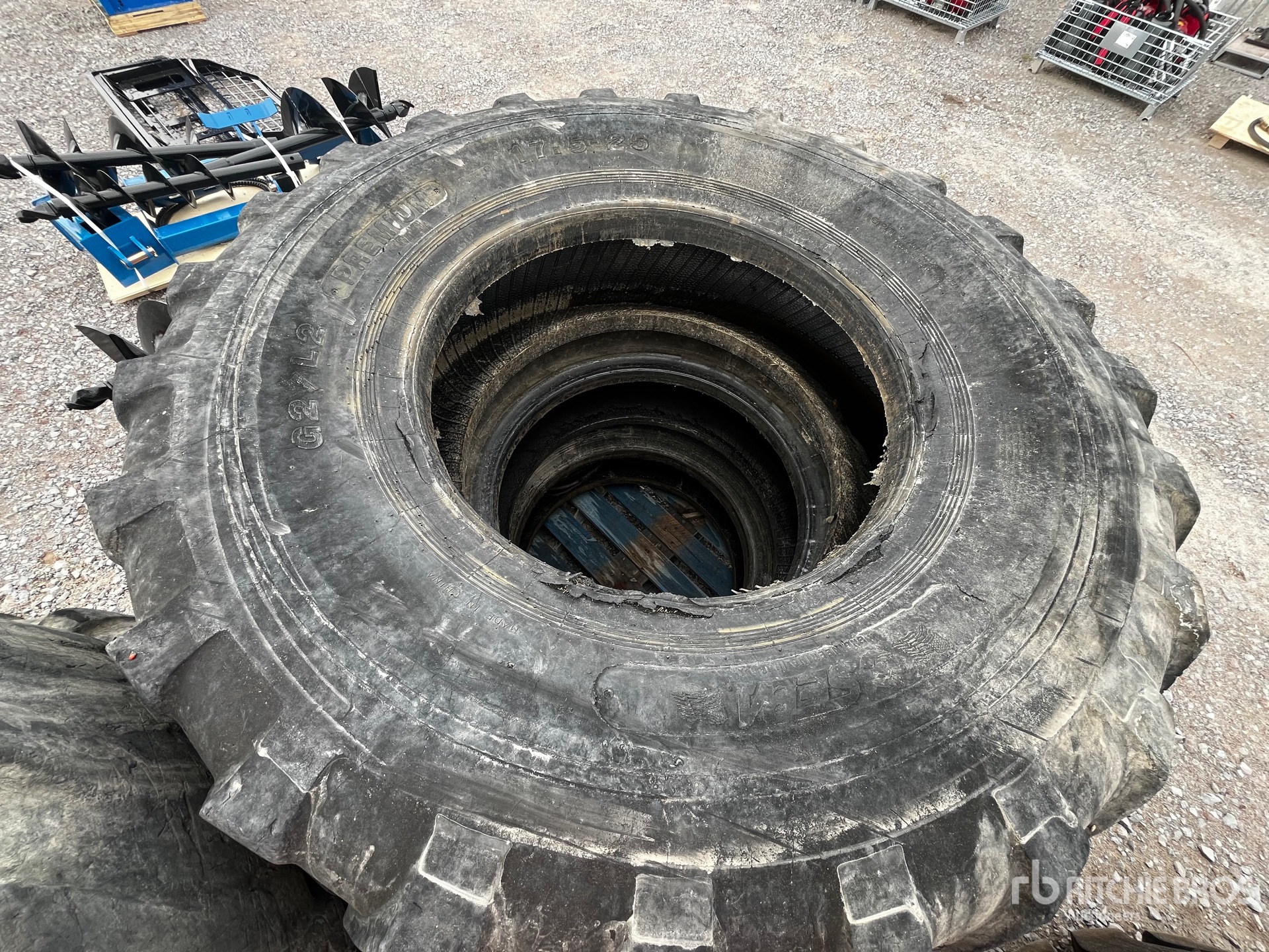 Quantity of (6) SEBA PREMIUM 17.5-25 Lote de Llantas para Cargador ...