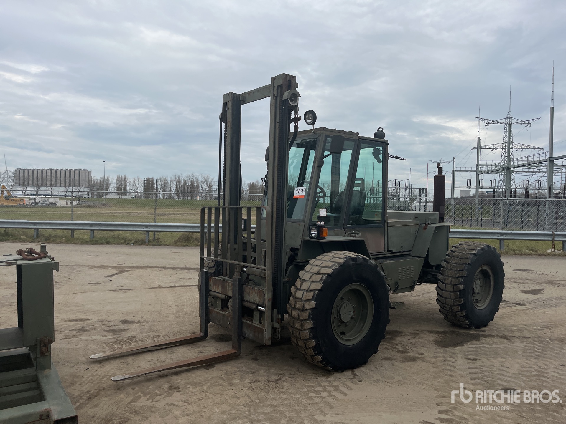 Climax TKR FRKLFT 2T AG BN Clomax 4x4 Rough Terrain Forklift | Ritchie ...