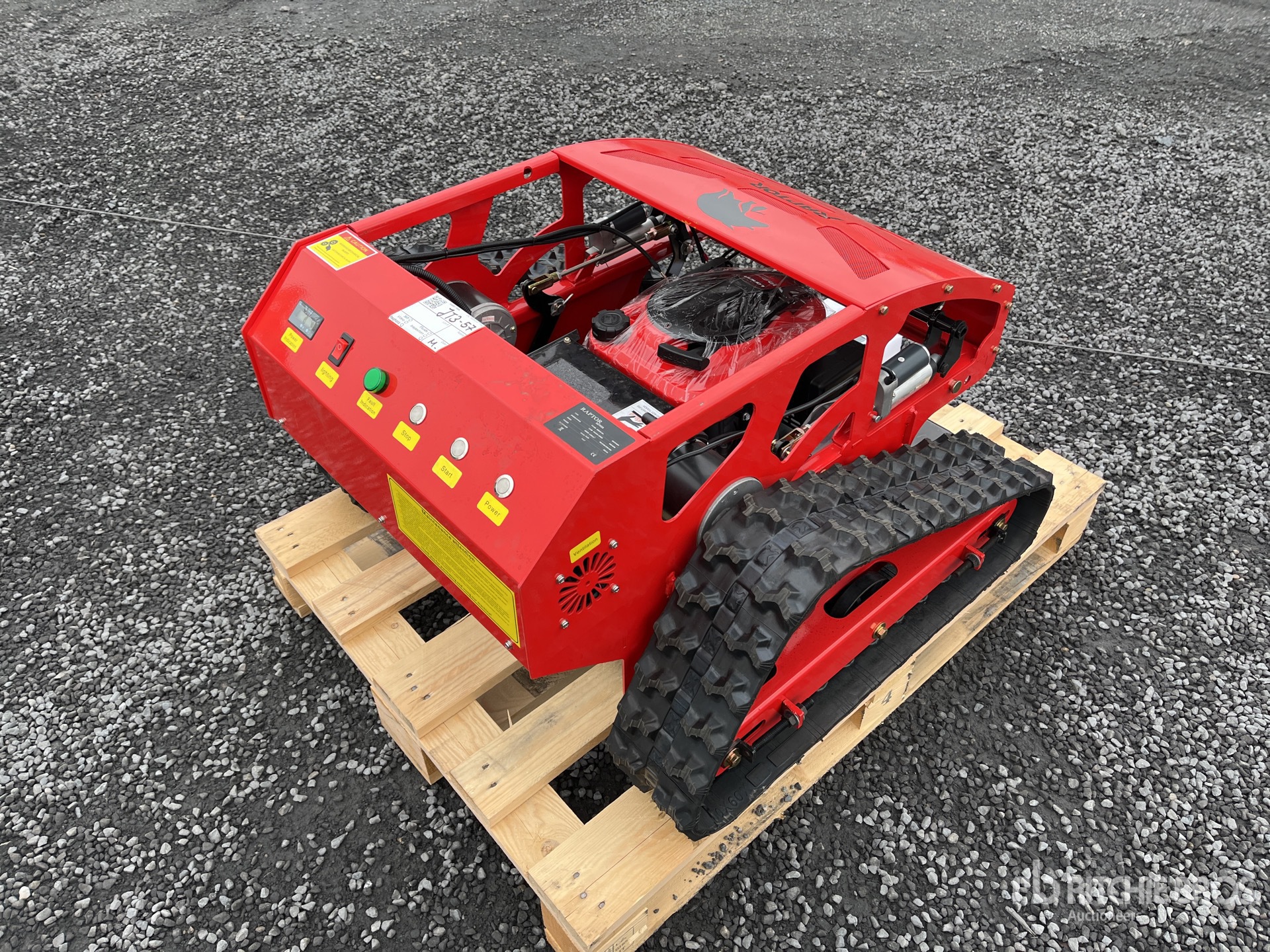 2025 Raptor VT900 Lawn Mower | Ritchie Bros. Auctioneers