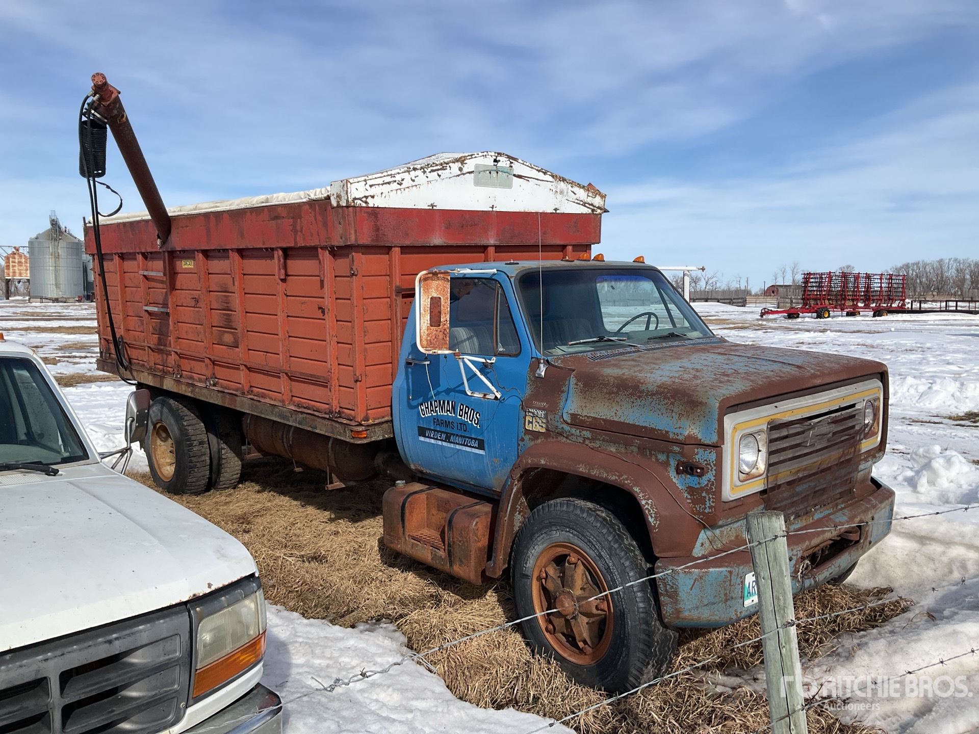 1974 Chevrolet C65 4x2 Grain Truck (Inoperable) | Ritchie Bros. Auctioneers