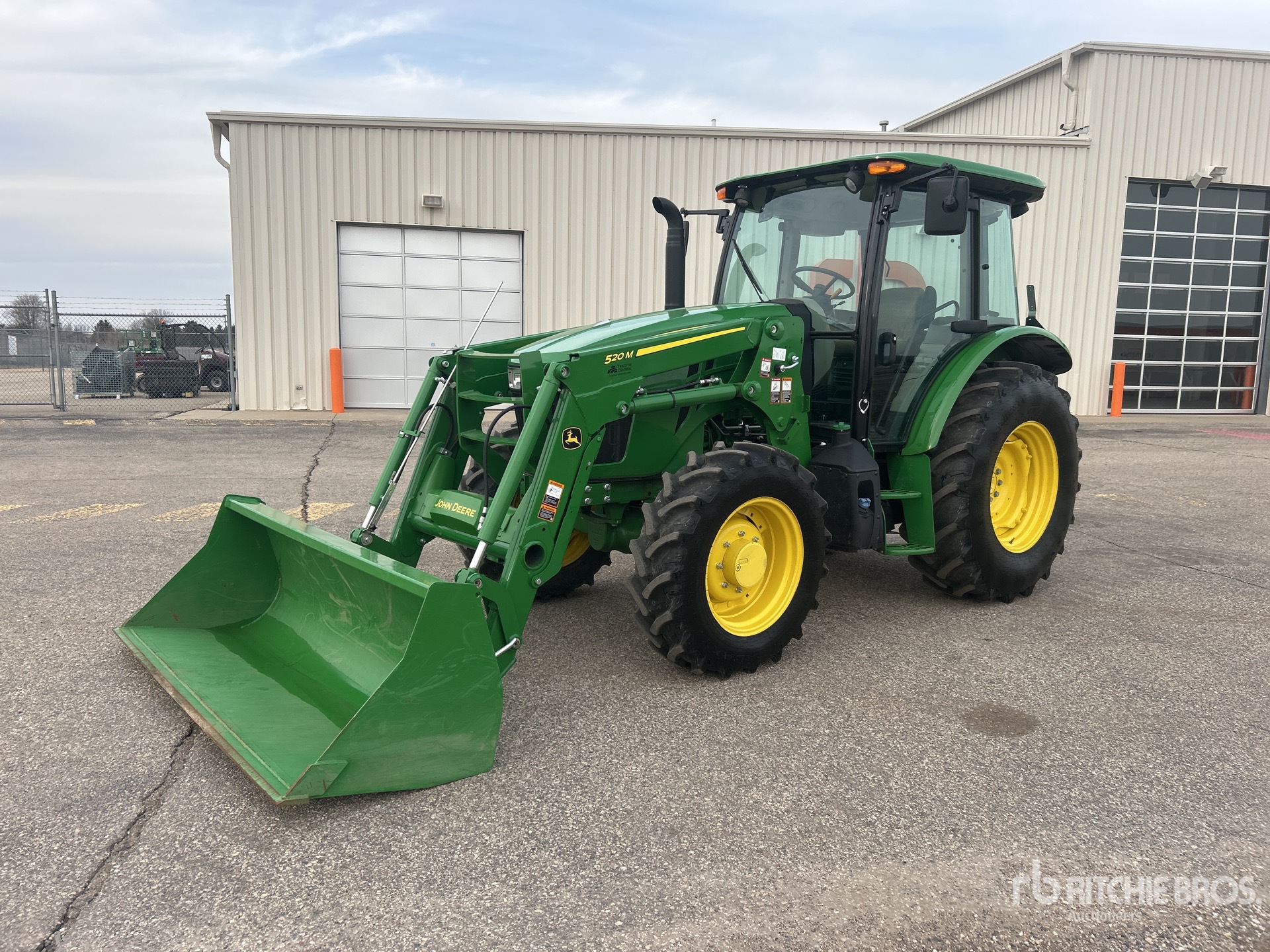 2023 John Deere 5090E 4WD Tractor | Ritchie Bros. Auctioneers