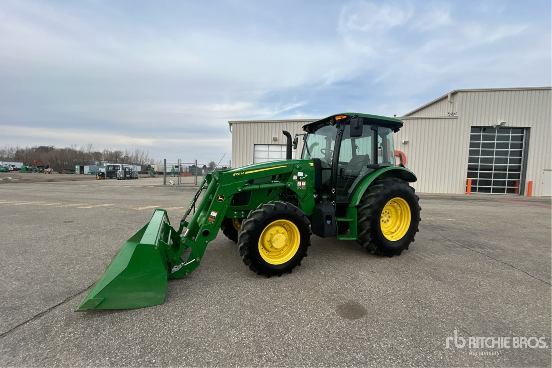 2023 John Deere 5090E 4WD Tractor | Ritchie Bros. Auctioneers