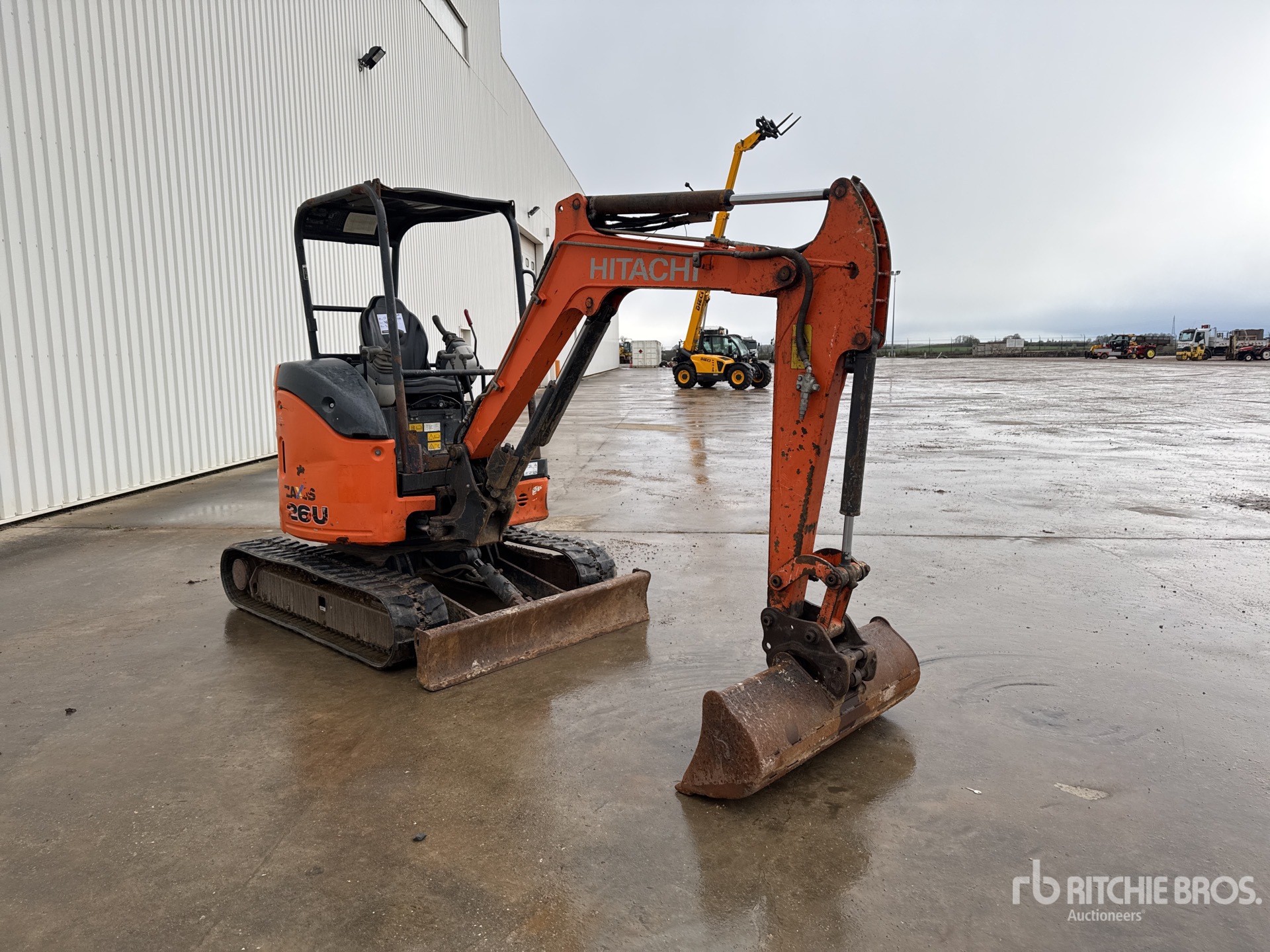 2018 Hitachi ZX26U-5A YR Mini-Pelle Mini Excavator | Ritchie Bros. Auctioneers