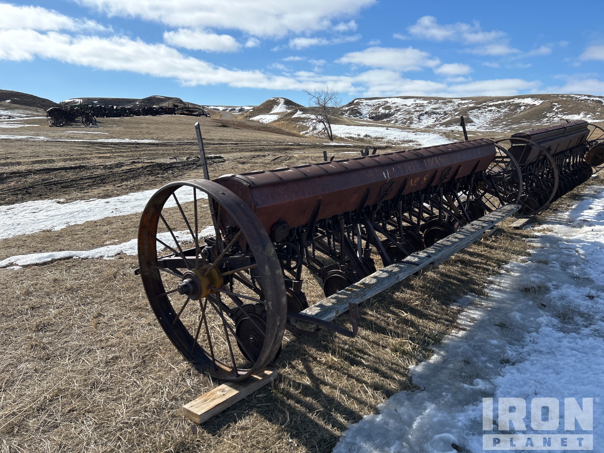 Cockshutt 14 ft Seed Drill | Ritchie Bros. Auctioneers
