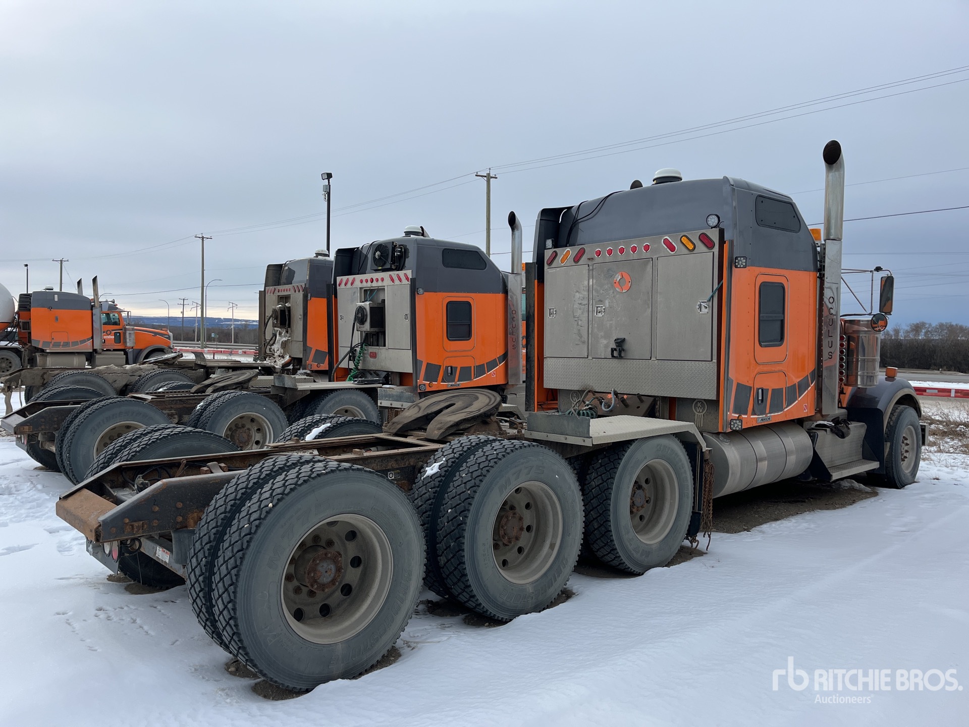 2014 Kenworth W900 8x6 Tri/A Sleeper Truck Tractor (Inoperable ...